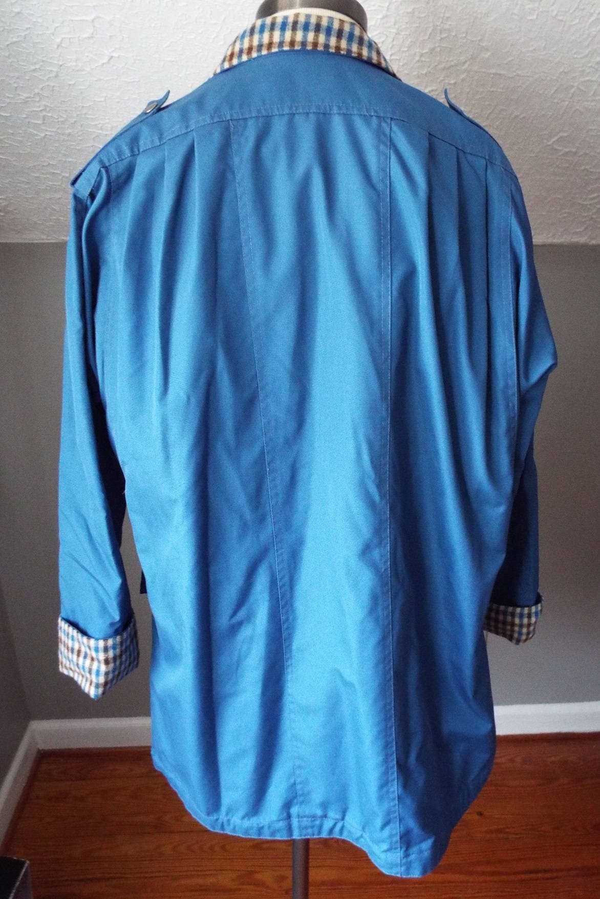 Vintage Blue Jacket by Streetlife by Streetlife | Shop THRILLING
