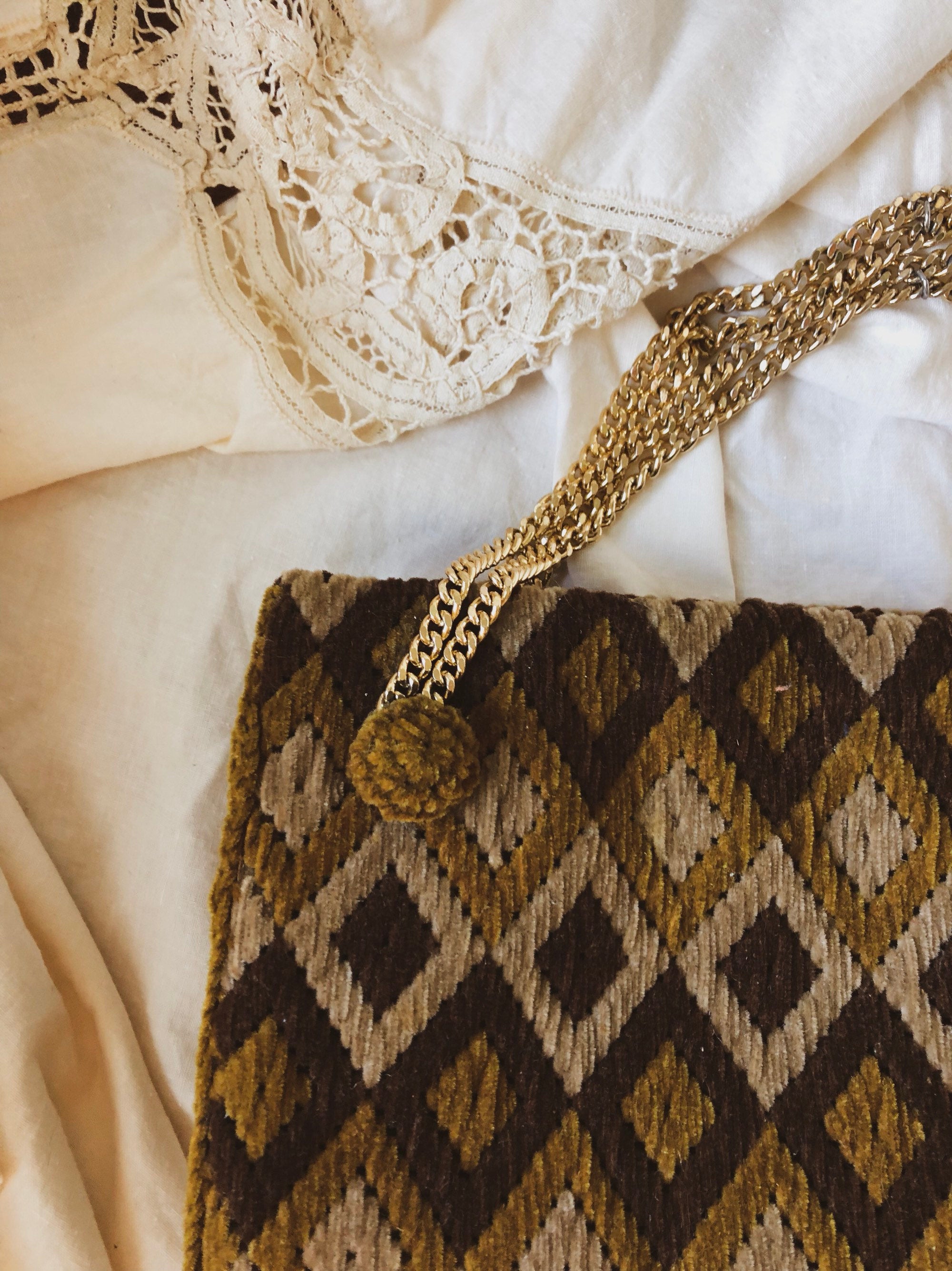 Vintage Diamond Weave Purse | Shop THRILLING