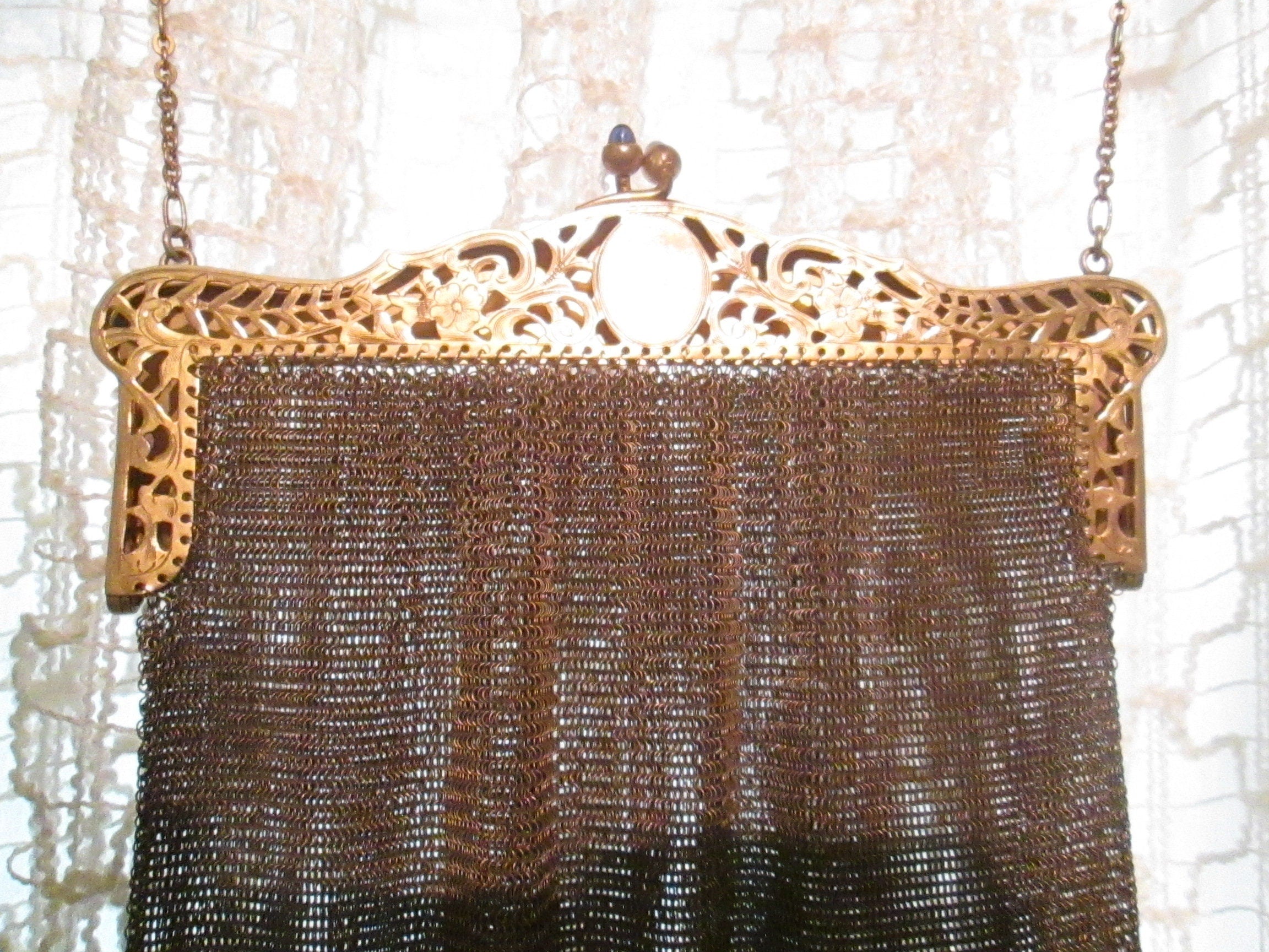 Vintage Antique Flapper Gold Mesh Handbag | Shop THRILLING