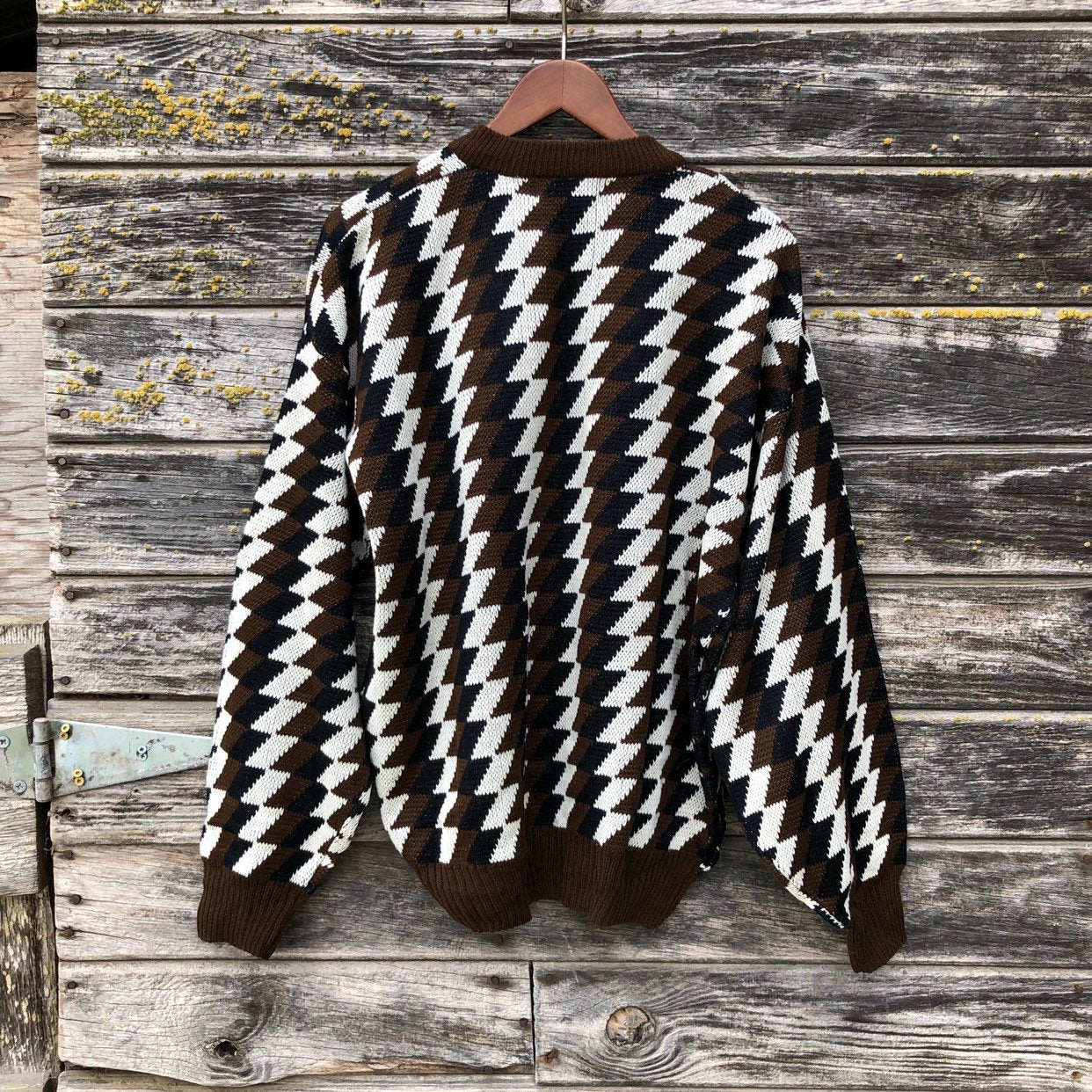 Vintage 90's V-Neck Geometric Pattern Sweater by Rinnovato by Nak ...