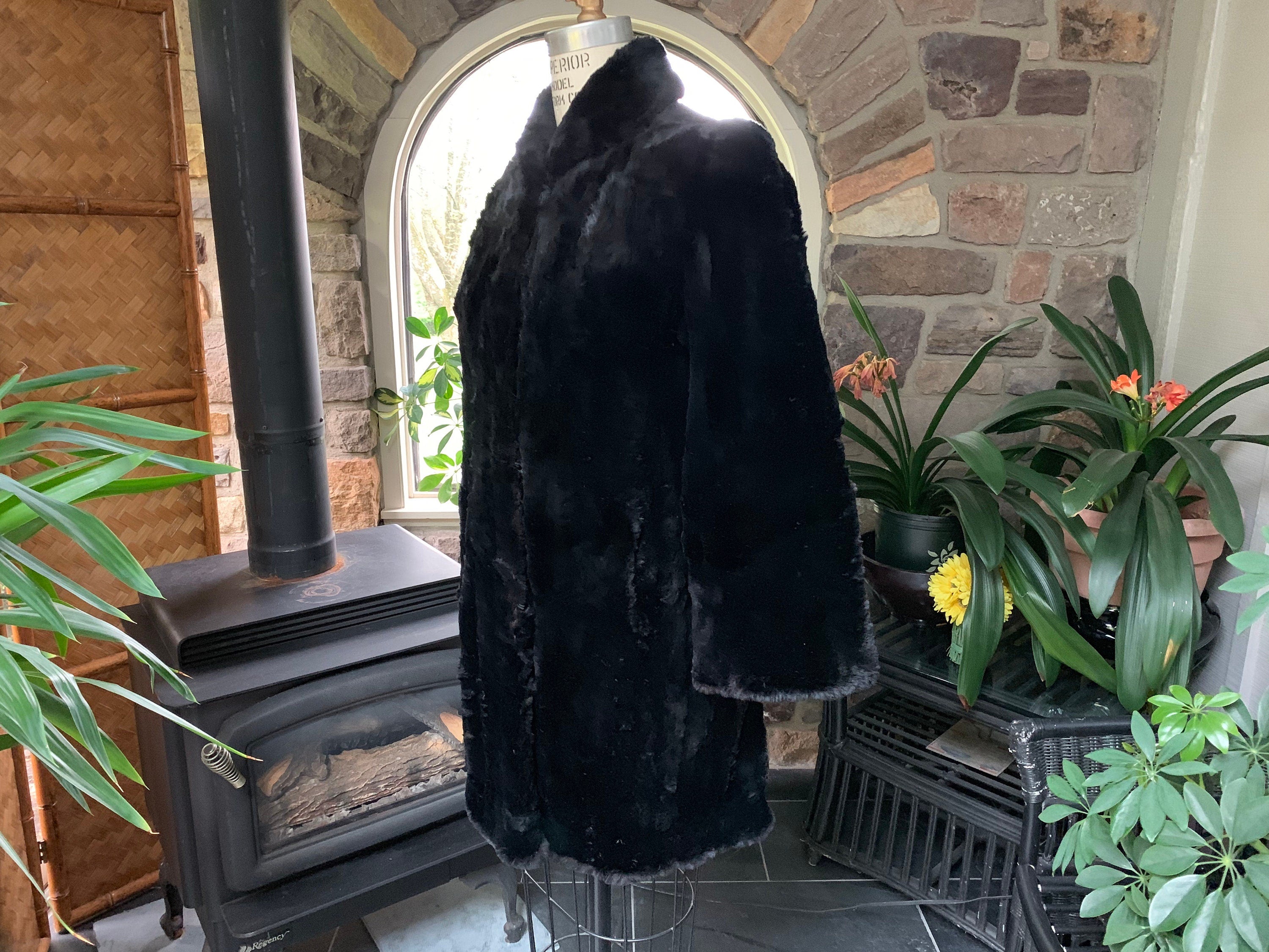 Vintage 40’s Black Sheared Fur Coat | Shop THRILLING