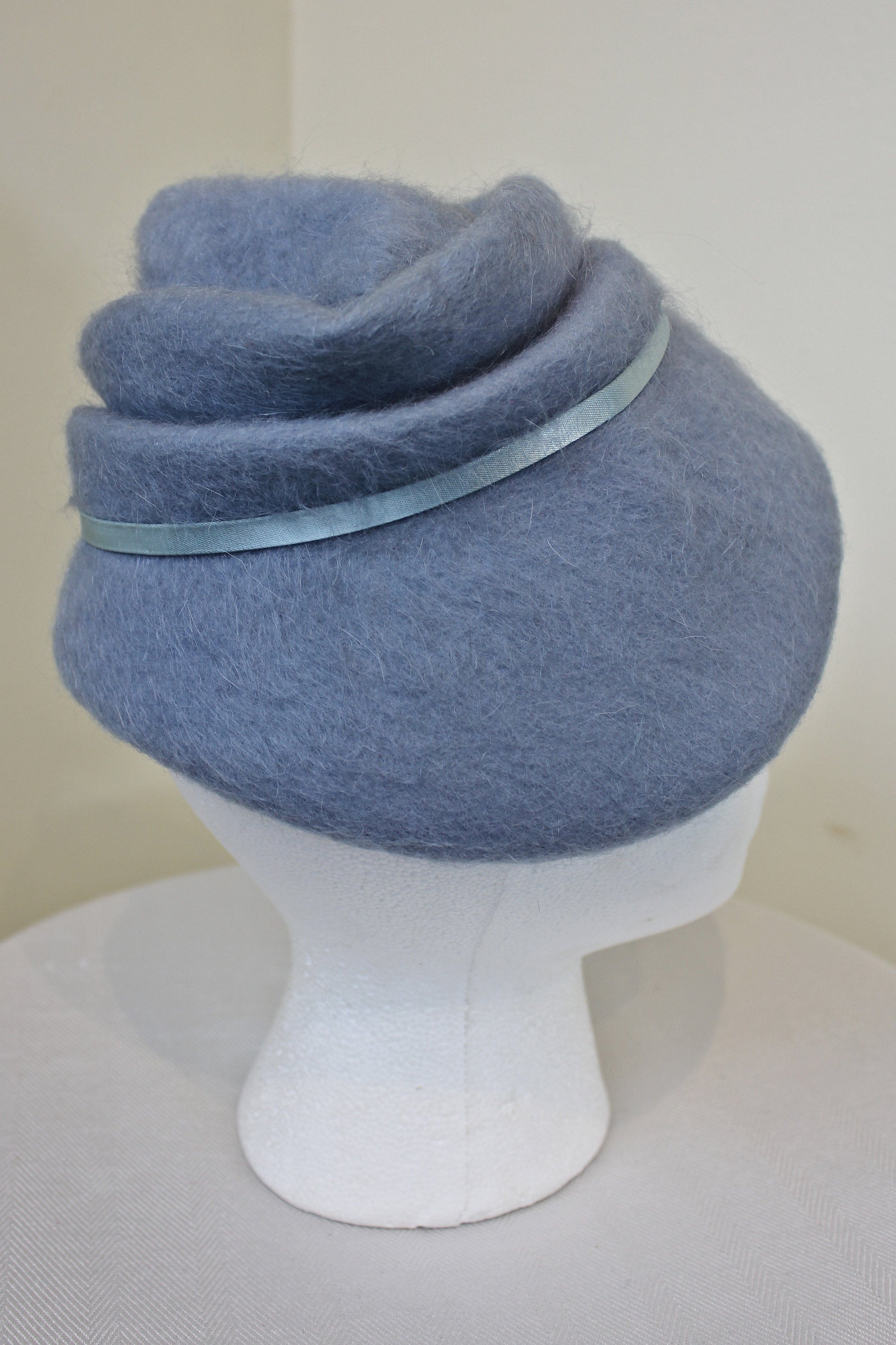 Vintage 40's Blue Wool Cloche with Blue Satin Ribbon and Rhinestone ...