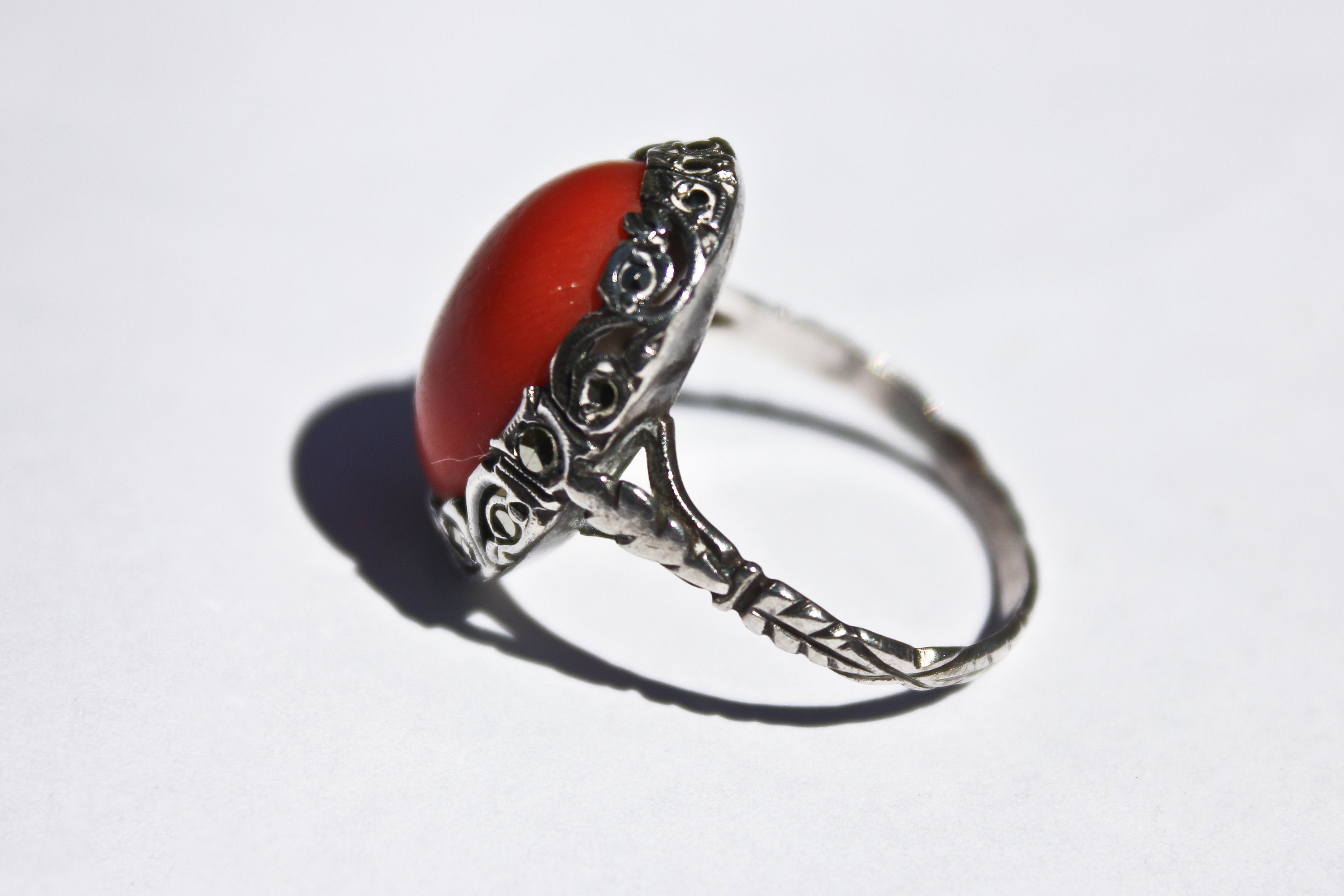Vintage 40's Sterling Silver and Red Coral Ring | Shop THRILLING