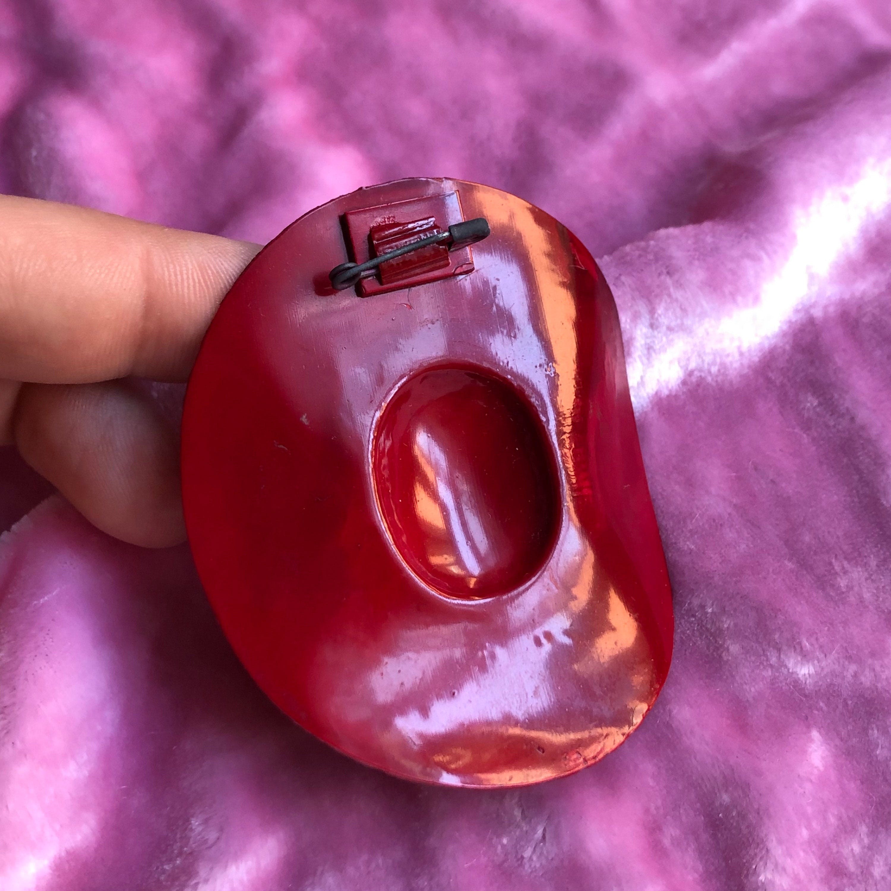 Vintage 50’s Celluloid Cowboy Hat Brooch | Shop THRILLING