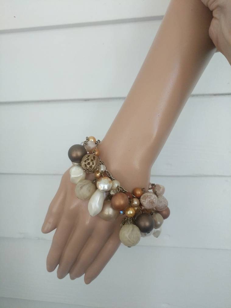 Vintage Natural Charm Bracelet 80s | Shop THRILLING