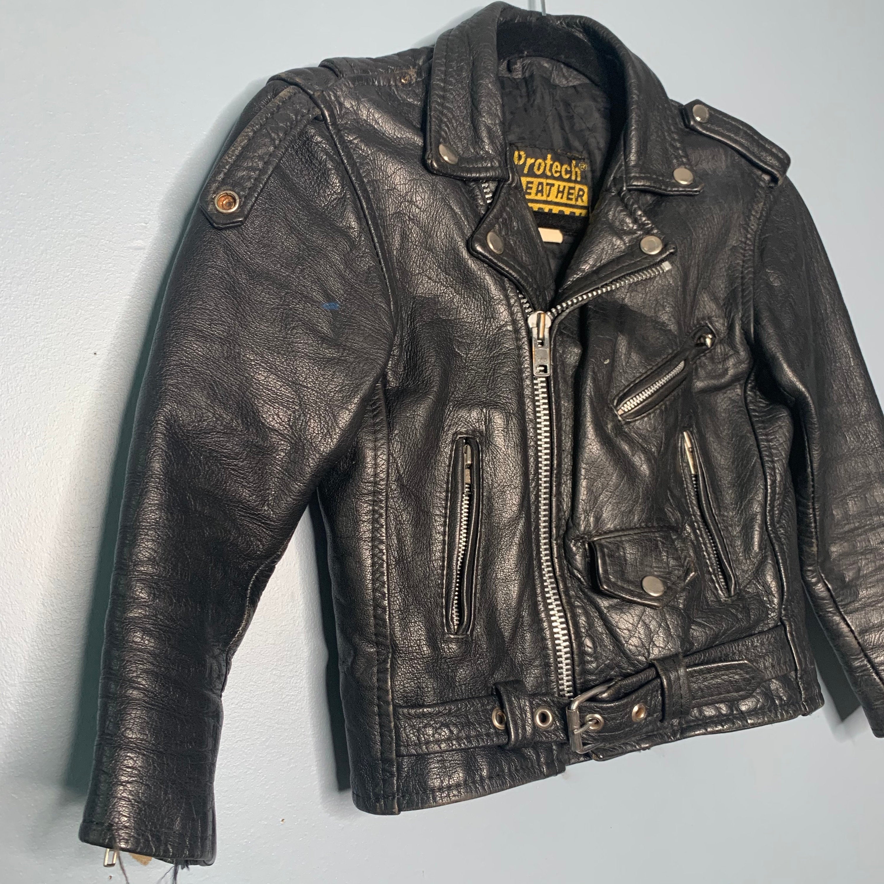 Vintage Black Leather Biker Jacket | Shop THRILLING