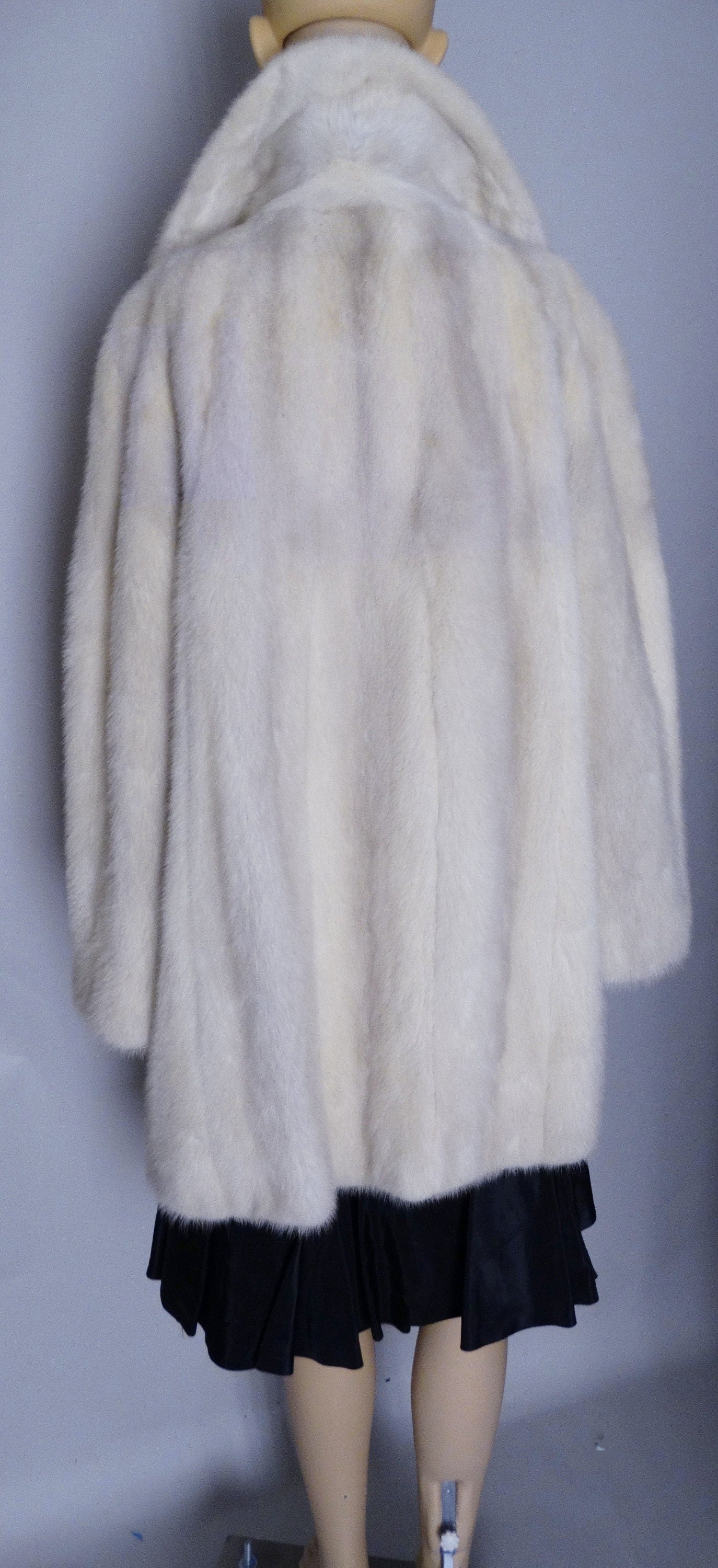 Vintage Emba Azurene Mink Natural Fur Coat | Shop THRILLING