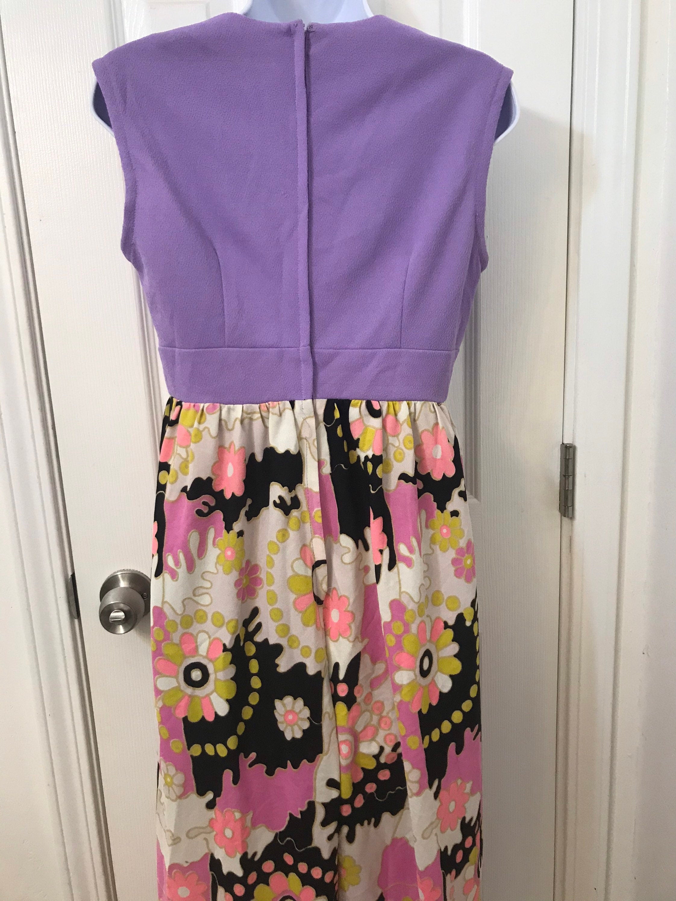 Psychedelic Mod Bow Accent Wrap Vintage Hostess Cheongsam Lavender Max ...