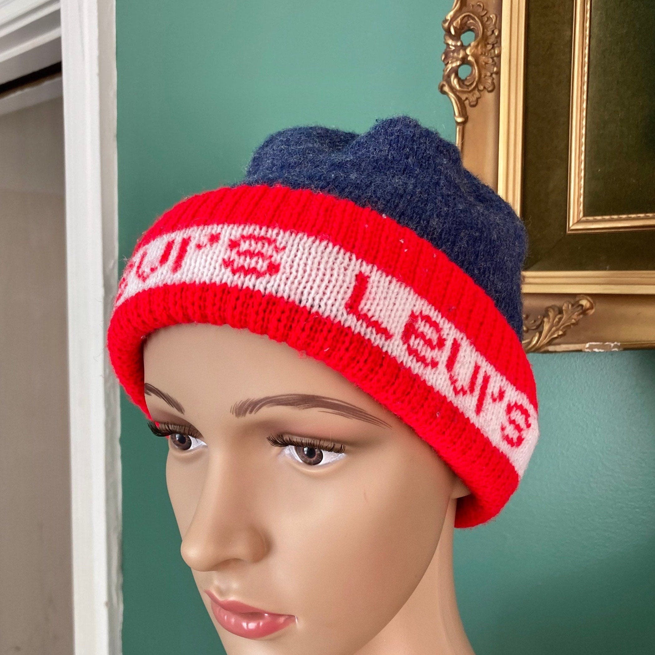 Vintage 80’s Blue and Red Winter Hat by Levi's | Shop THRILLING