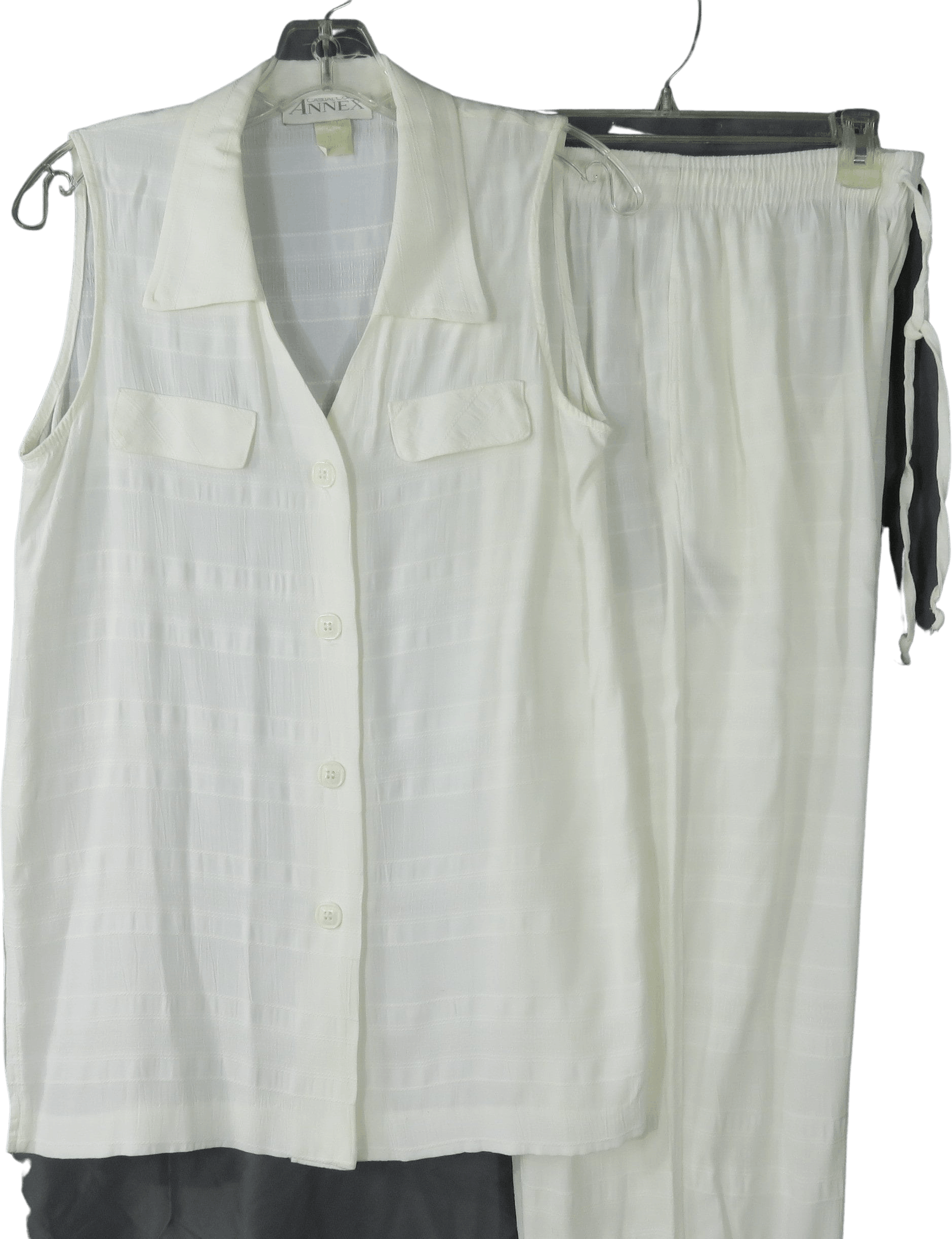 Vintage 80’s Casual White Pant Set | Shop THRILLING