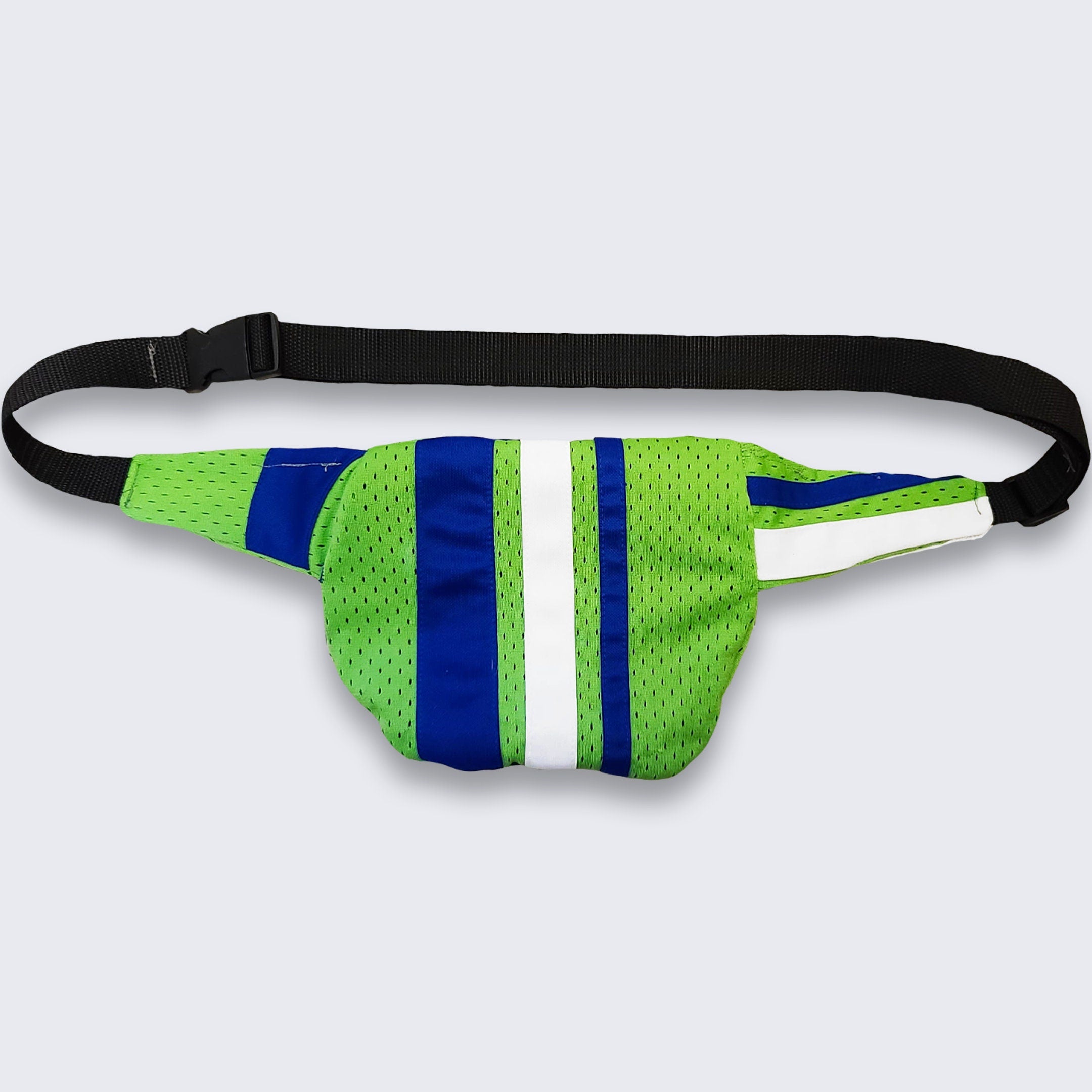 Vintage 90s Atlanta Hawks Reworked Cross Body Bag | Shop THRILLING