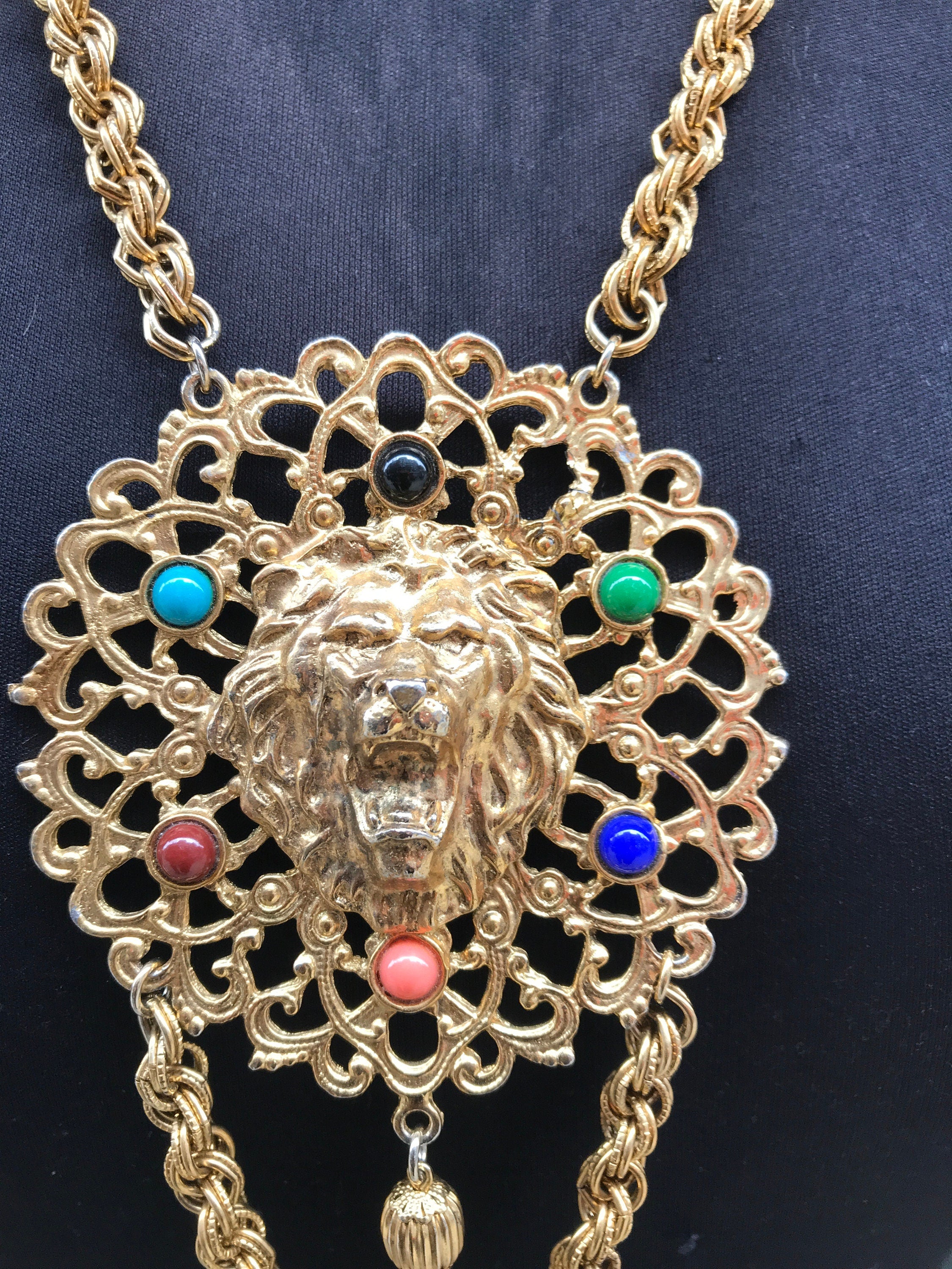 Vintage Gold Large Lion Pendant Necklace | Shop THRILLING