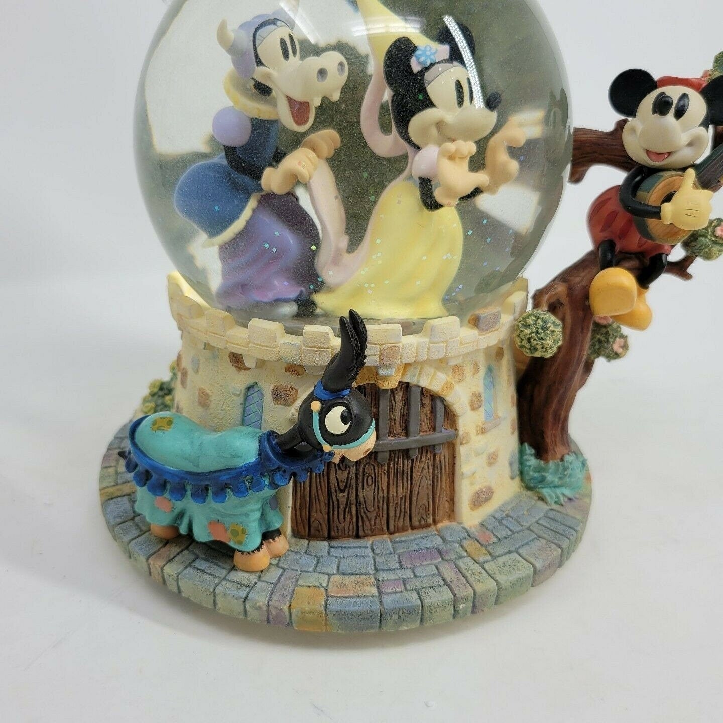 Vintage Minnie and Mickey Ye Olden Days Musical Snowglobe Minnies Yoo ...