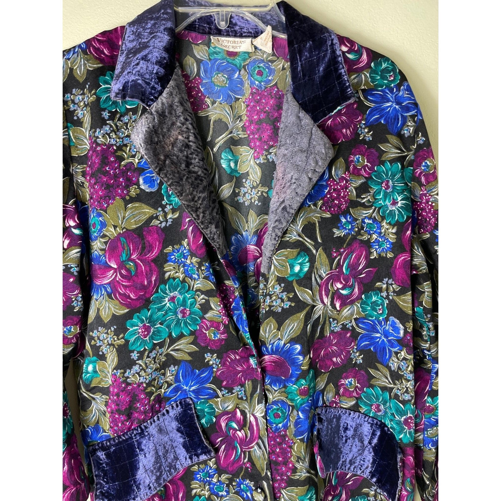 Vintage Robe Victorias Secret Gold Label 198s Faux Pocket Velvet Trim ...