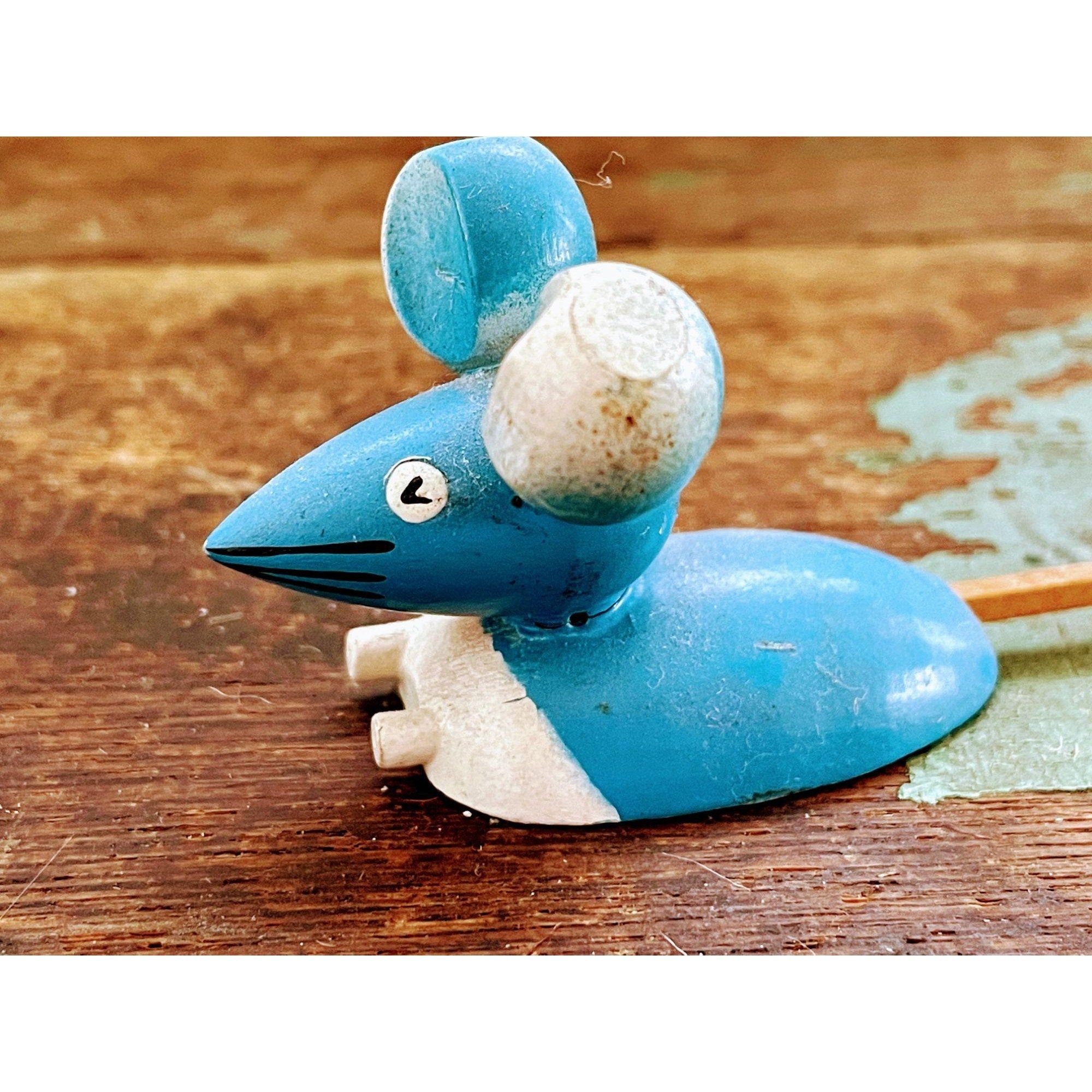 60s Vintage Wood Mouse Sweden Figurine | Shop THRILLING