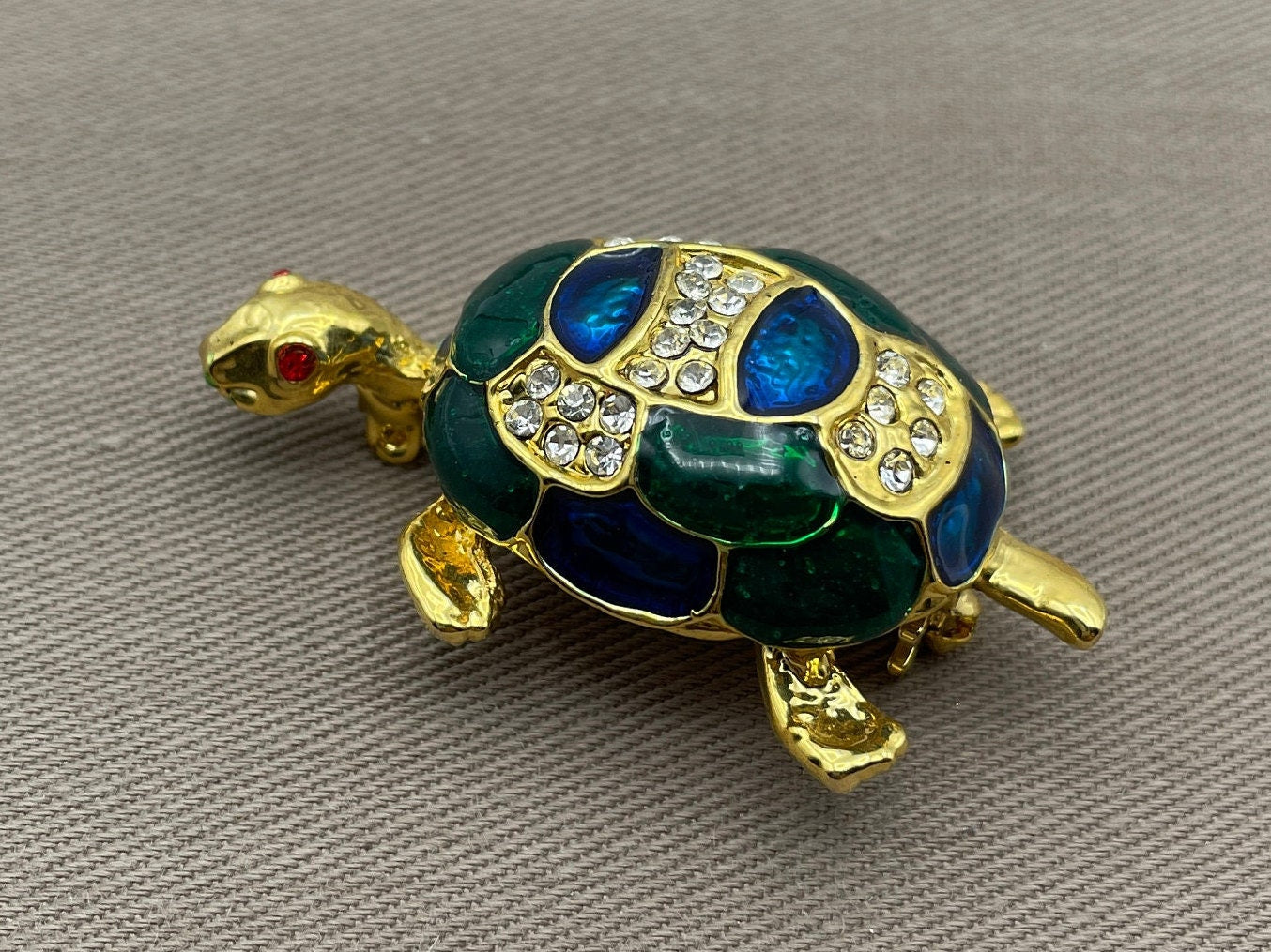 Vintage Enamel Turtle Brooch Pin | Shop THRILLING