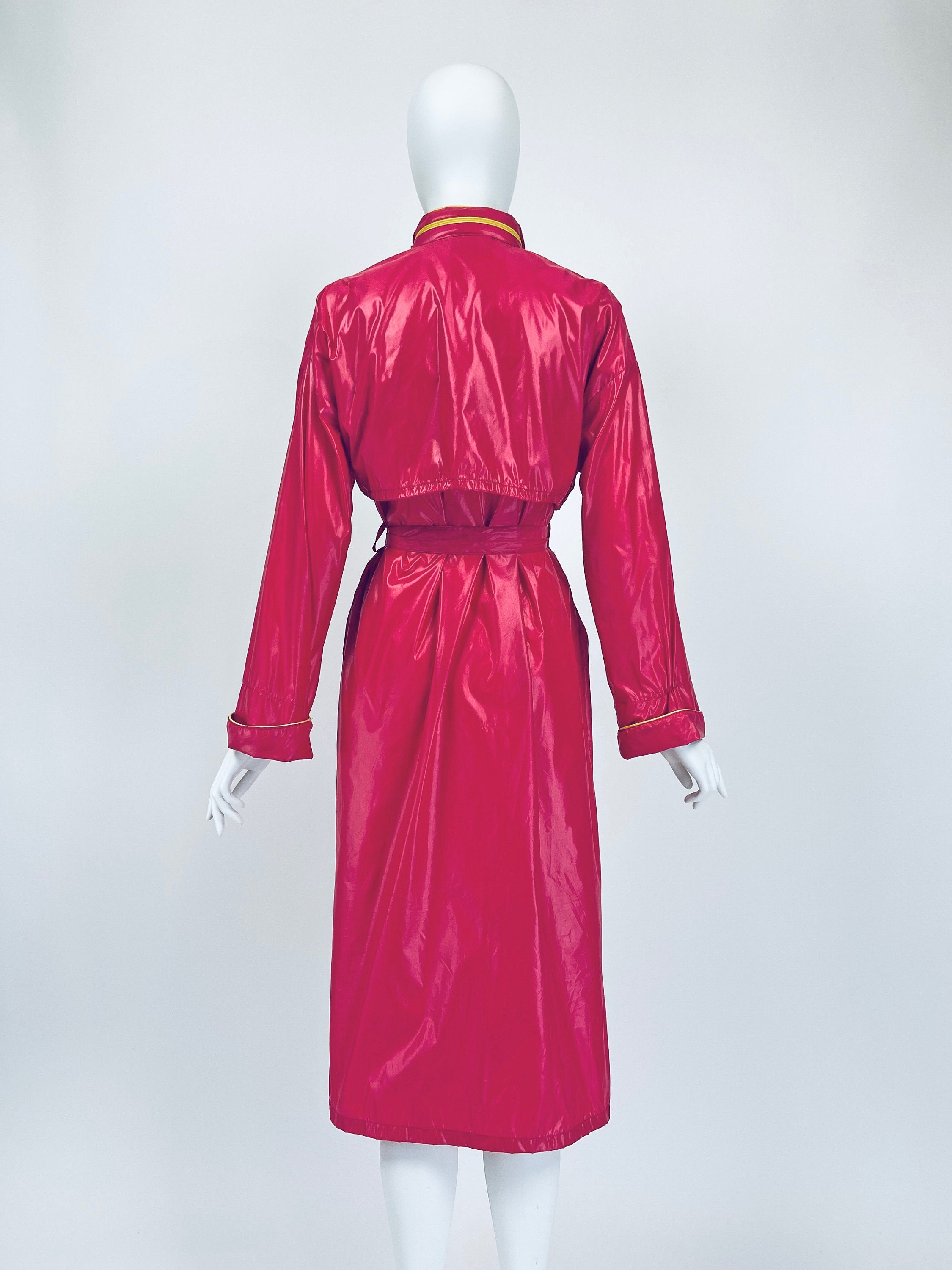 Vintage 80’s Windbreaker Raincoat by Fox Run | Shop THRILLING