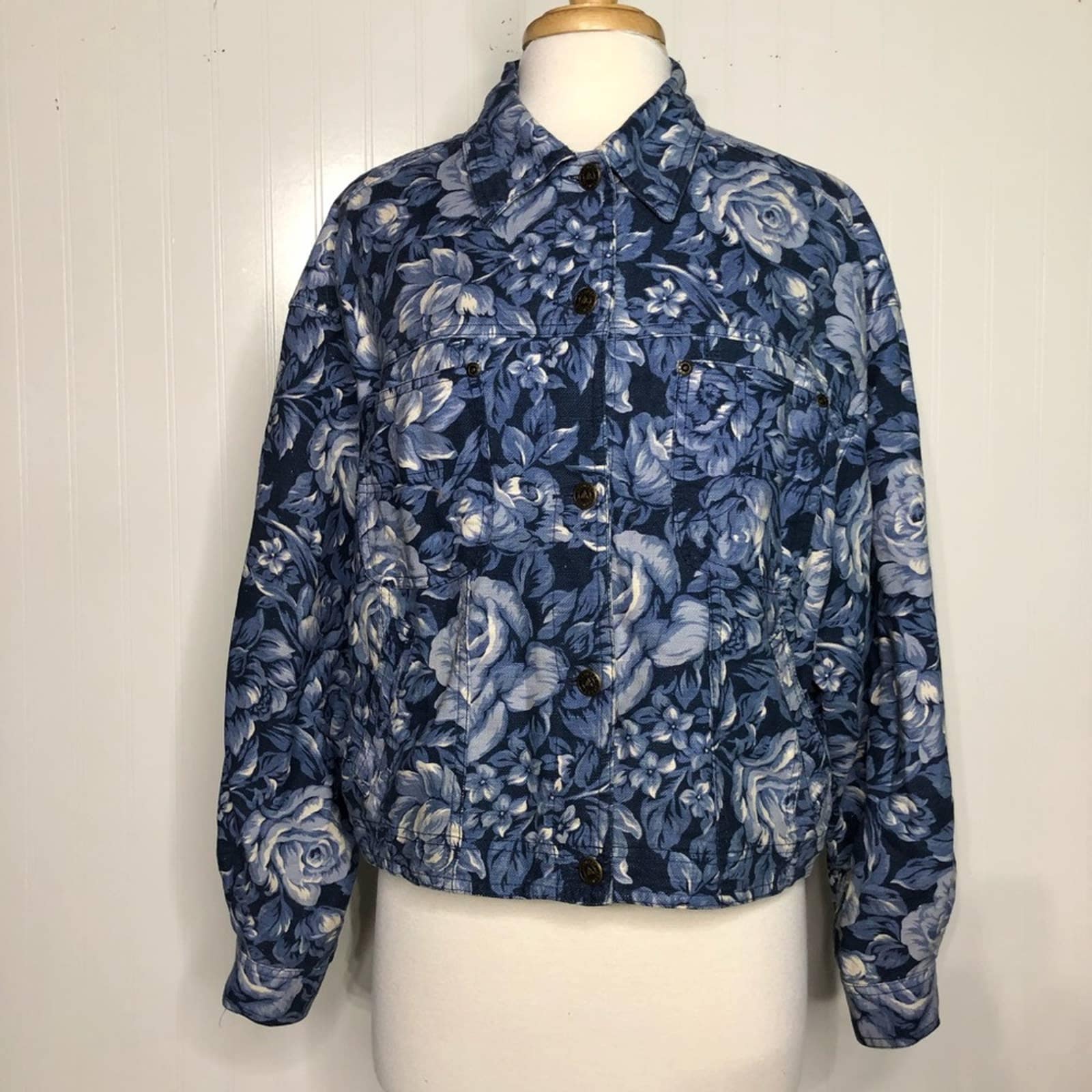 Vintage Navy Blue Floral Jacket | Shop THRILLING