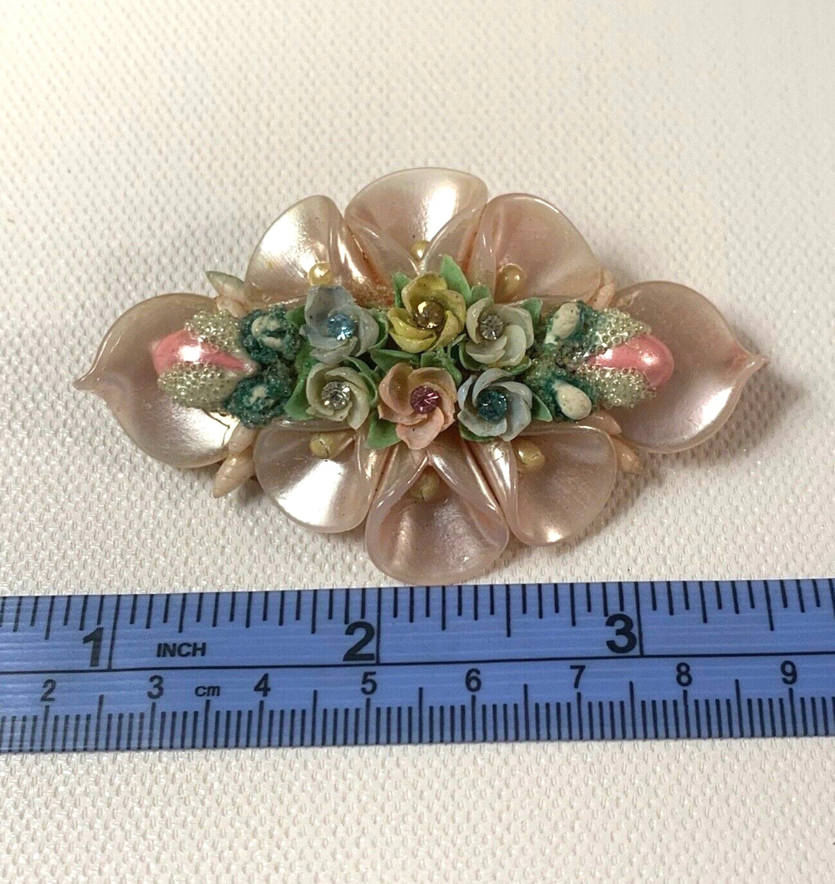 Vintage Stunning Pearlescent Seashell Flower Pin | Shop THRILLING