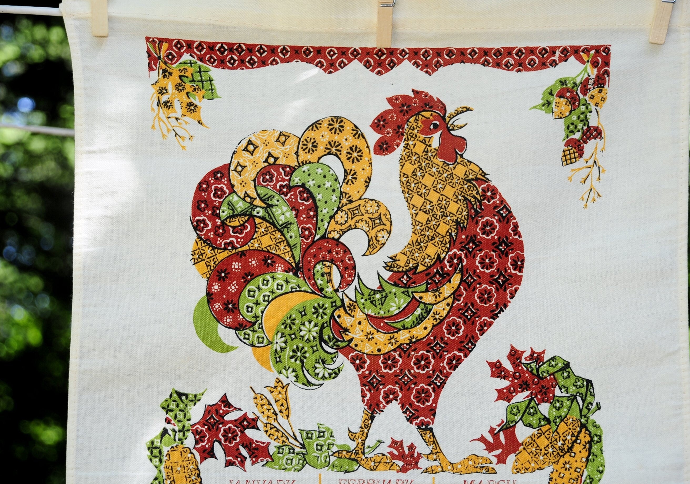Vintage 1987 Fall Autumn Large Calico Rooster Calendar Tea Towel Leave ...