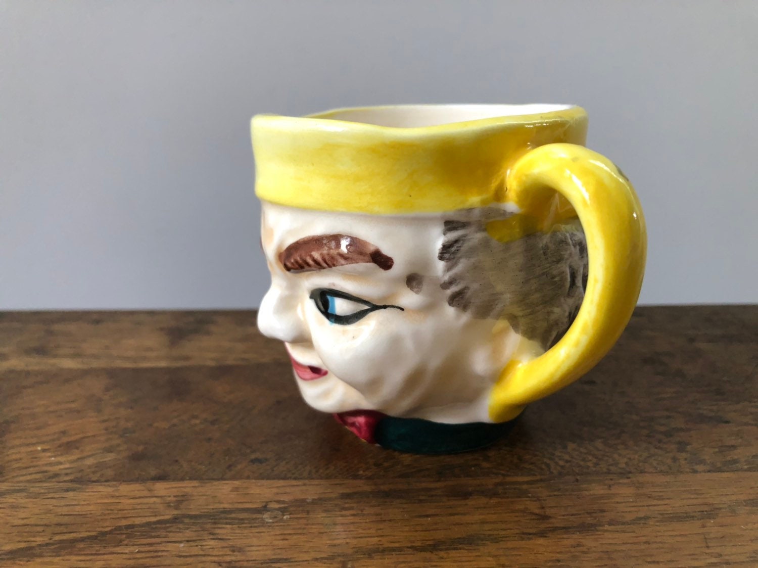 Vintage Winking Face Mug | Shop THRILLING