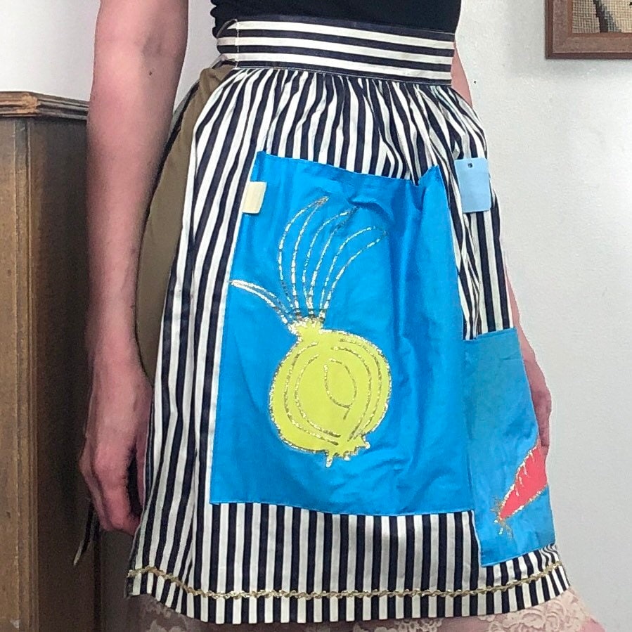 Vintage Half Apron Pocket Appliqué with Veggies, Glitter Carrot and On ...