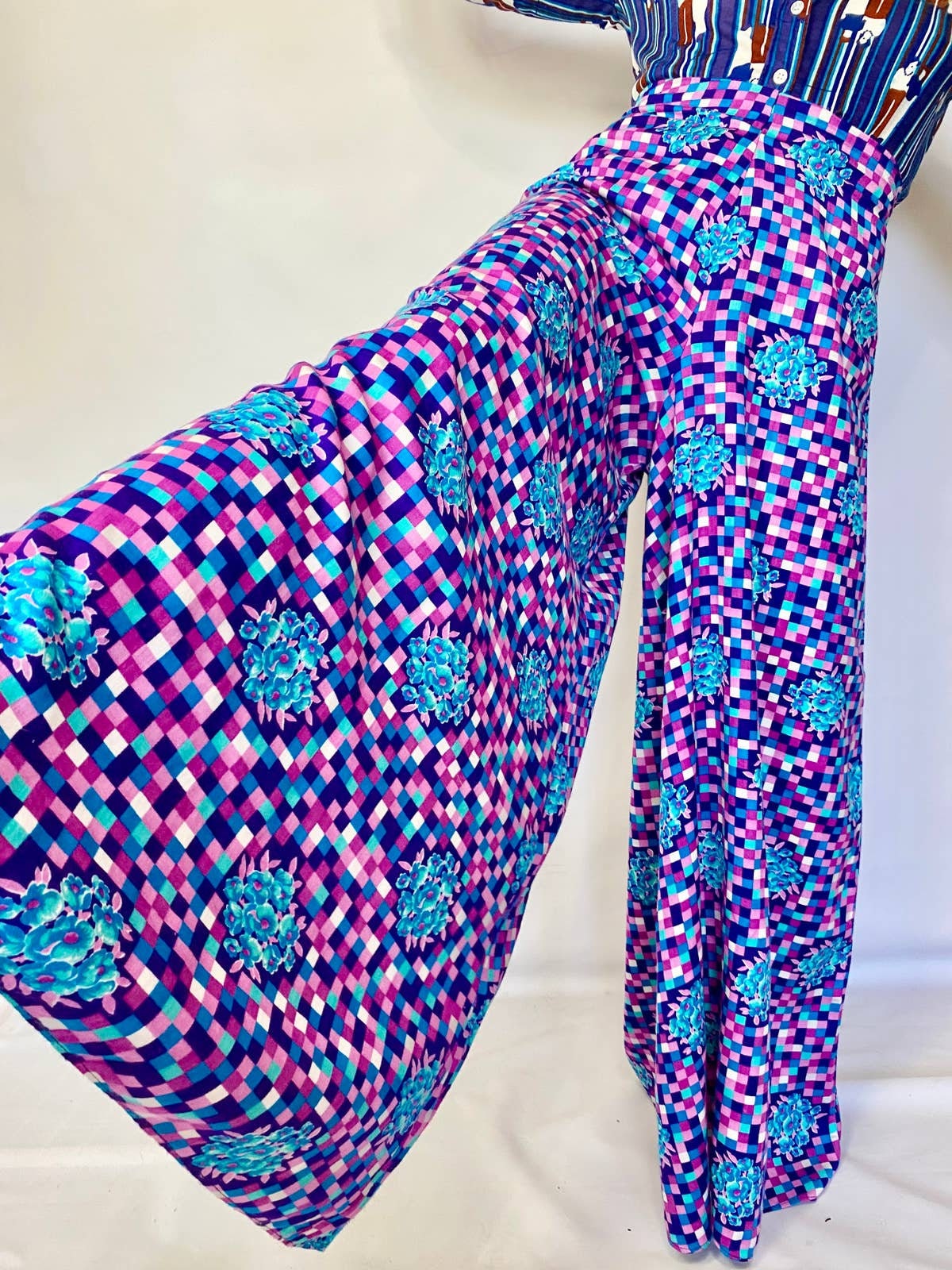 Vintage 60s/70s Checkered Wide Leg Bell Bottom Palazzo Pants | Shop ...