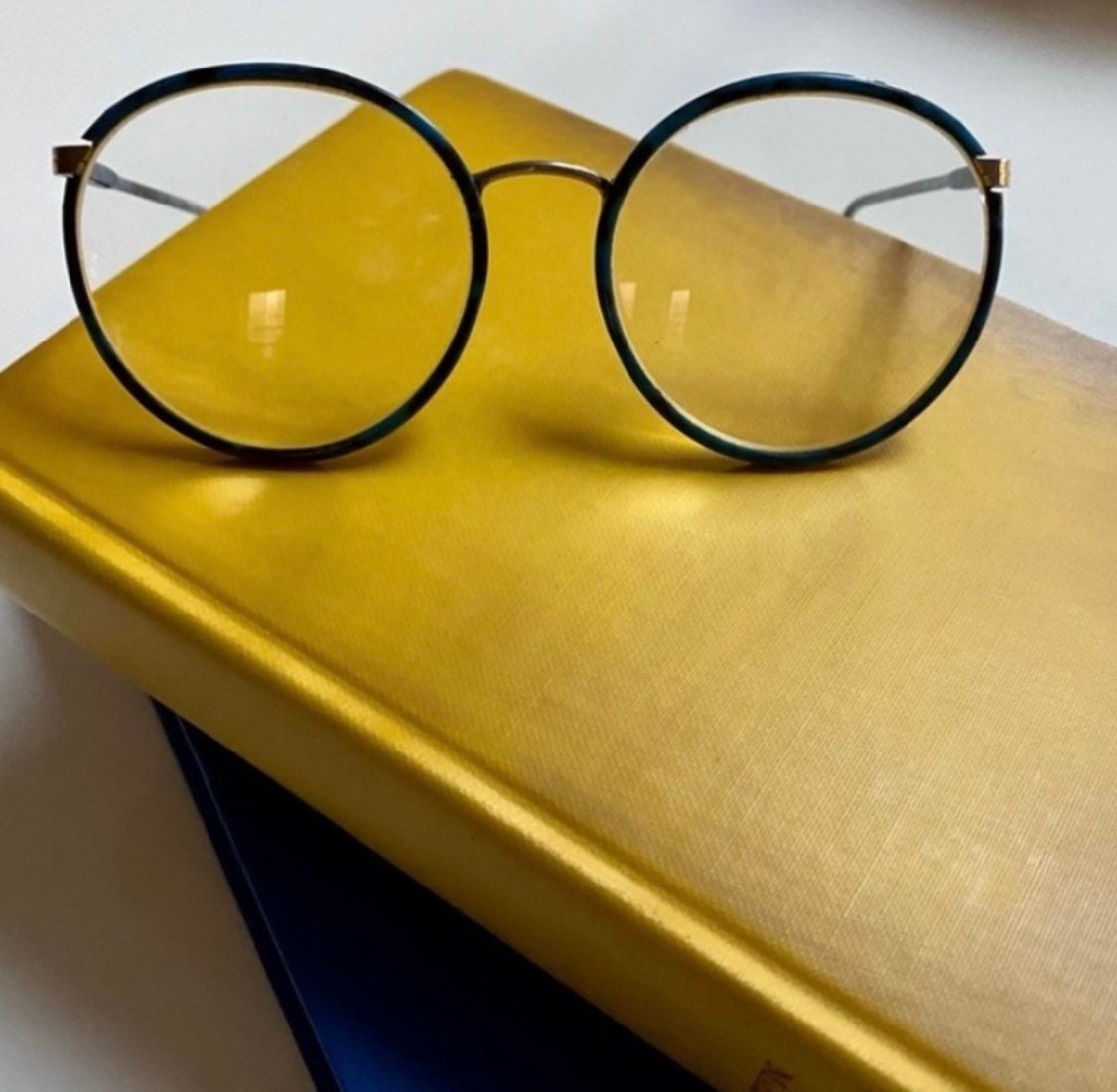 Vintage 90s Blue Tortoise Print Thin Rim Round Eyeglass Frames | Shop ...