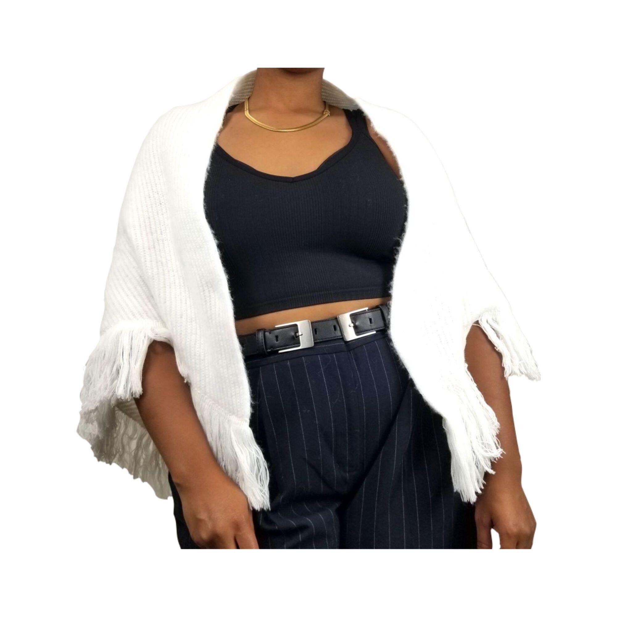 Vintage 80s Cottagecore White Knit Poncho by Sally Gee | Shop THRILLING