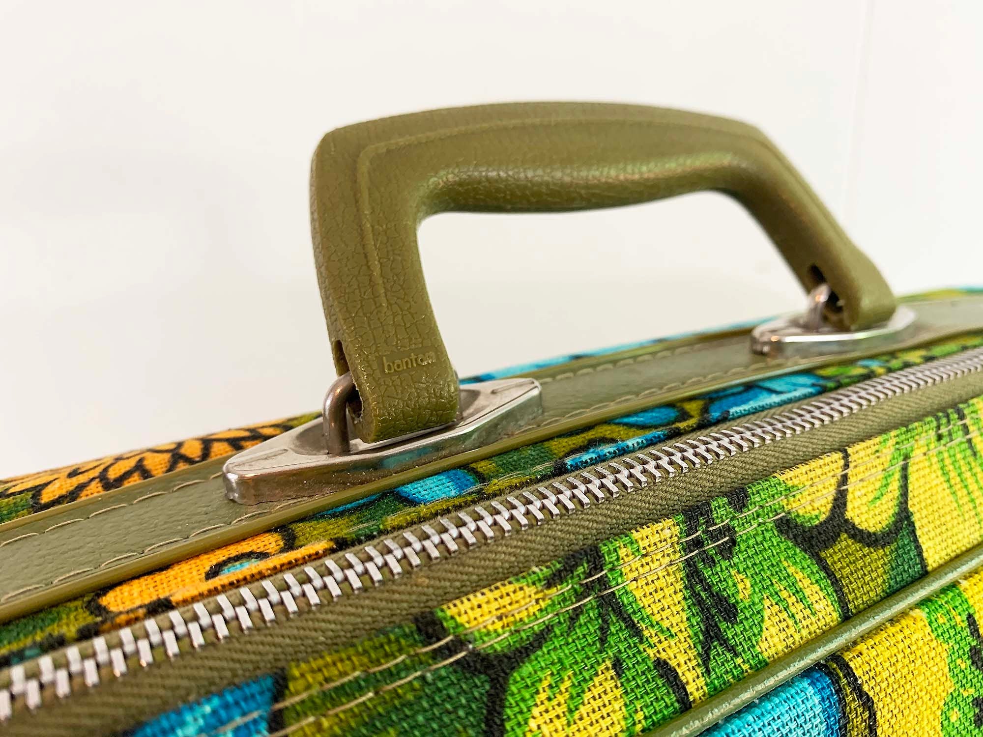 Vintage Bantam Travelware Flower Suitcase Green Floral 60s | Shop THRILLING