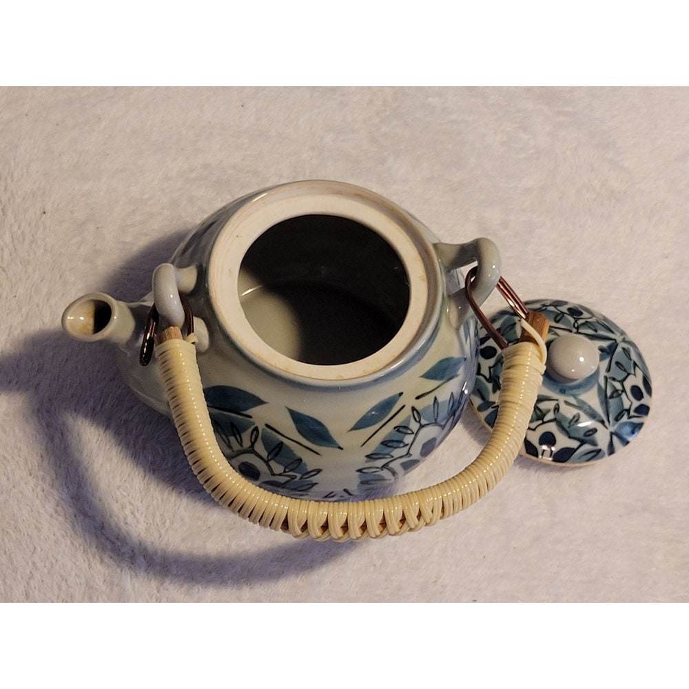 Vintage White Blue Ceramic Teapot | Shop THRILLING