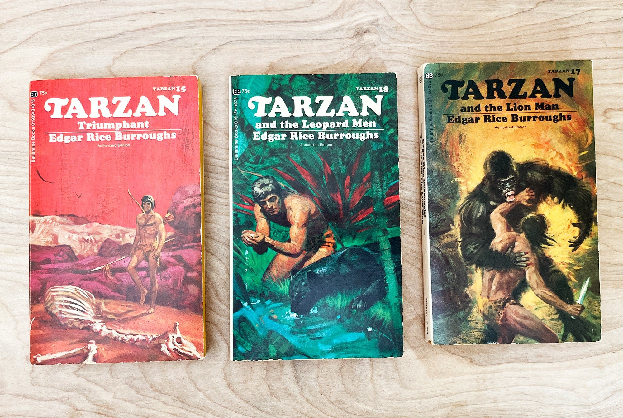 Vintage Set of 7 70s Tarzan Paperbacks by Edgar Rice Burroughs Great ...