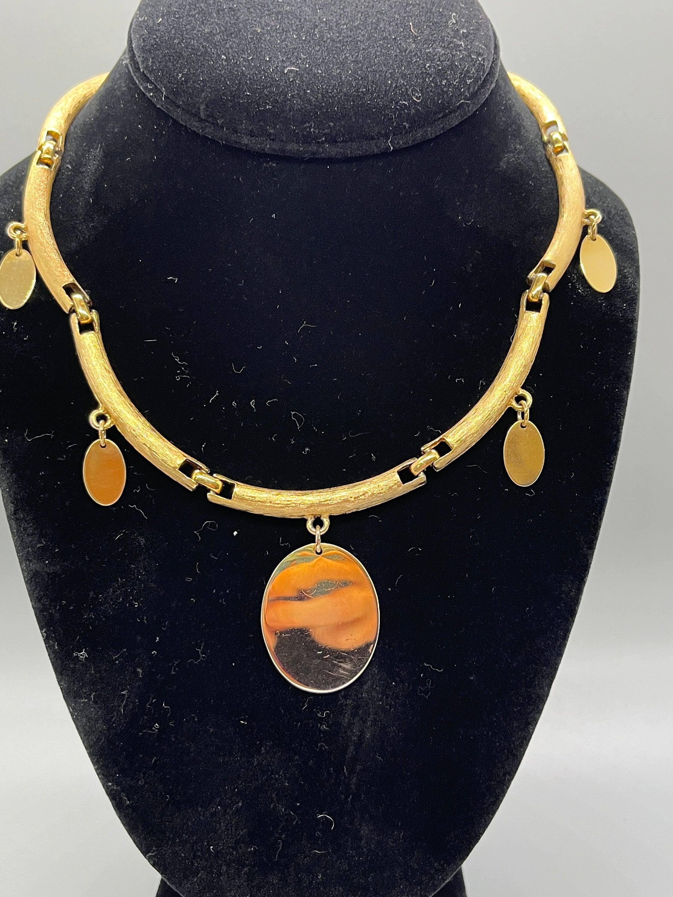 Vintage Gold Colored Disc Necklace 4 Discs and One Disc | Shop THRILLING