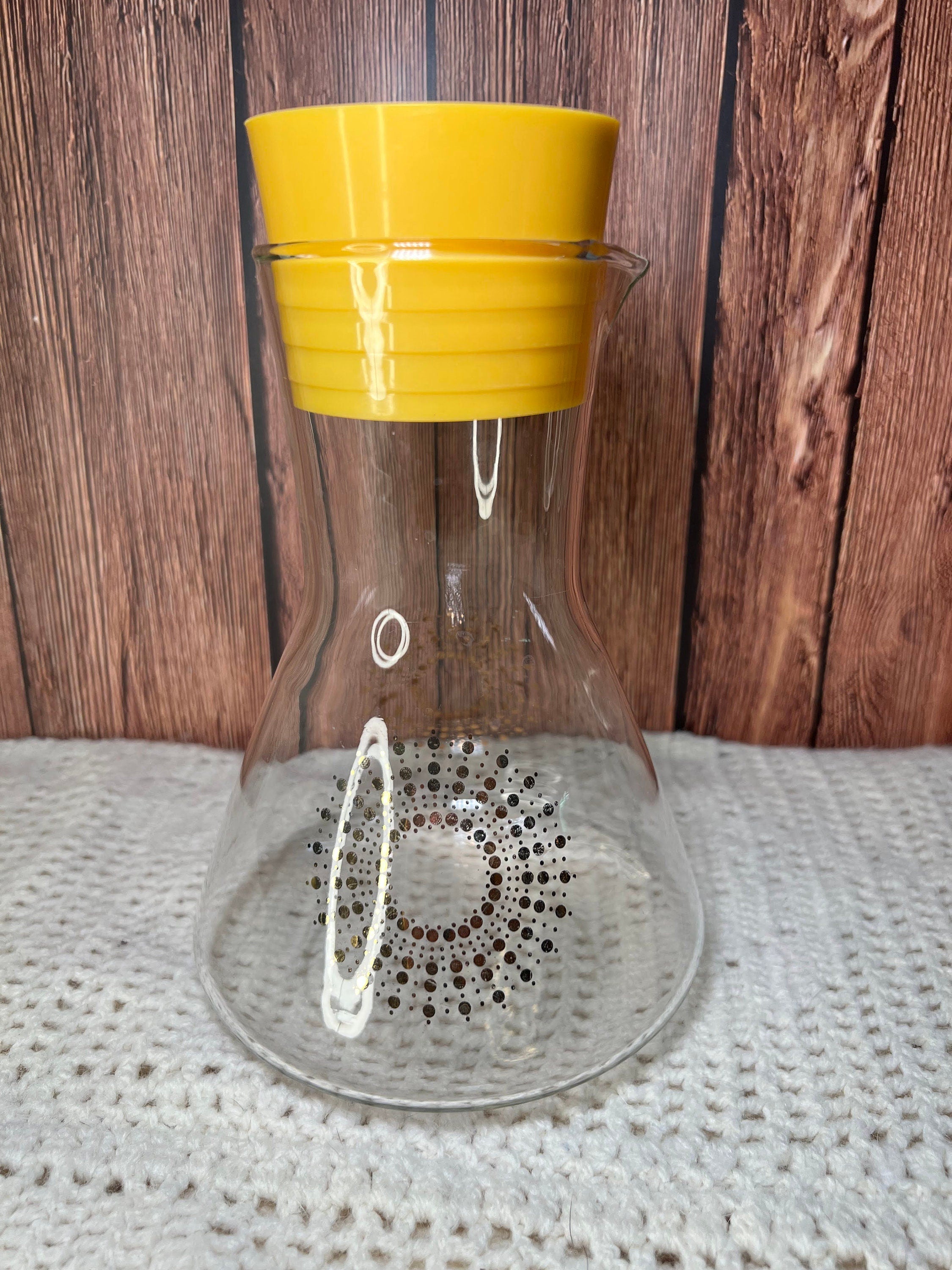 Vintage 70s Pyrex Atomic Sunburst Carafe by Pyrex | Shop THRILLING