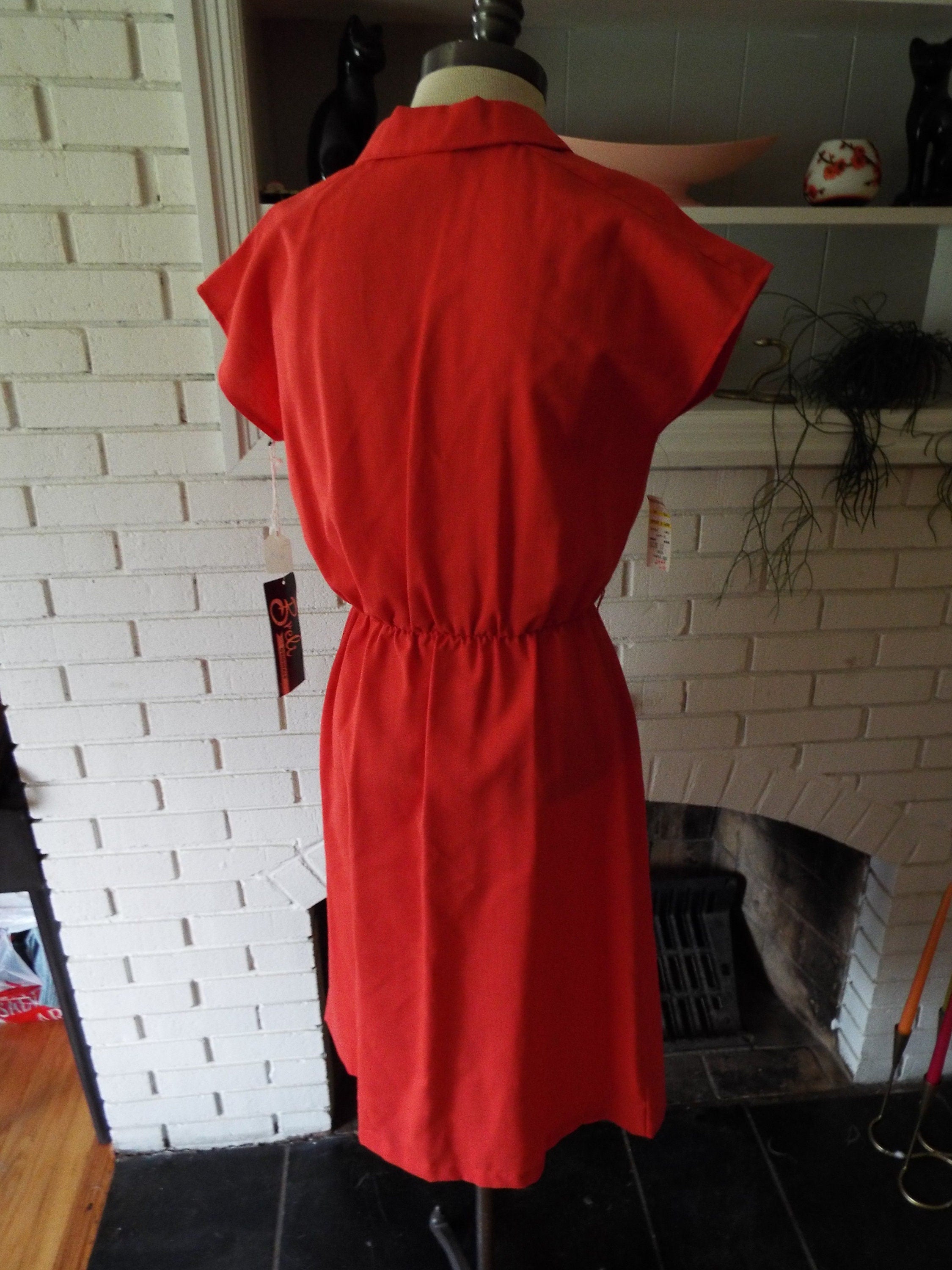 Vintage Sleeveless Red Dress by Breli Originals | Shop THRILLING