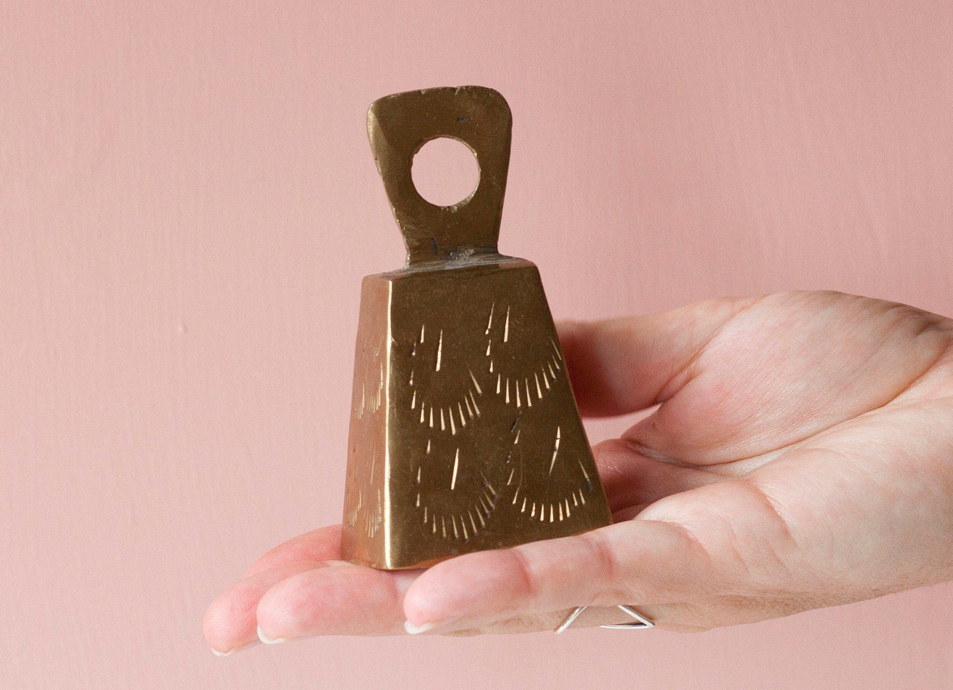 Etched Brass Cow Bell with Handle Vintage Etched Solid Brass Dinner Be ...