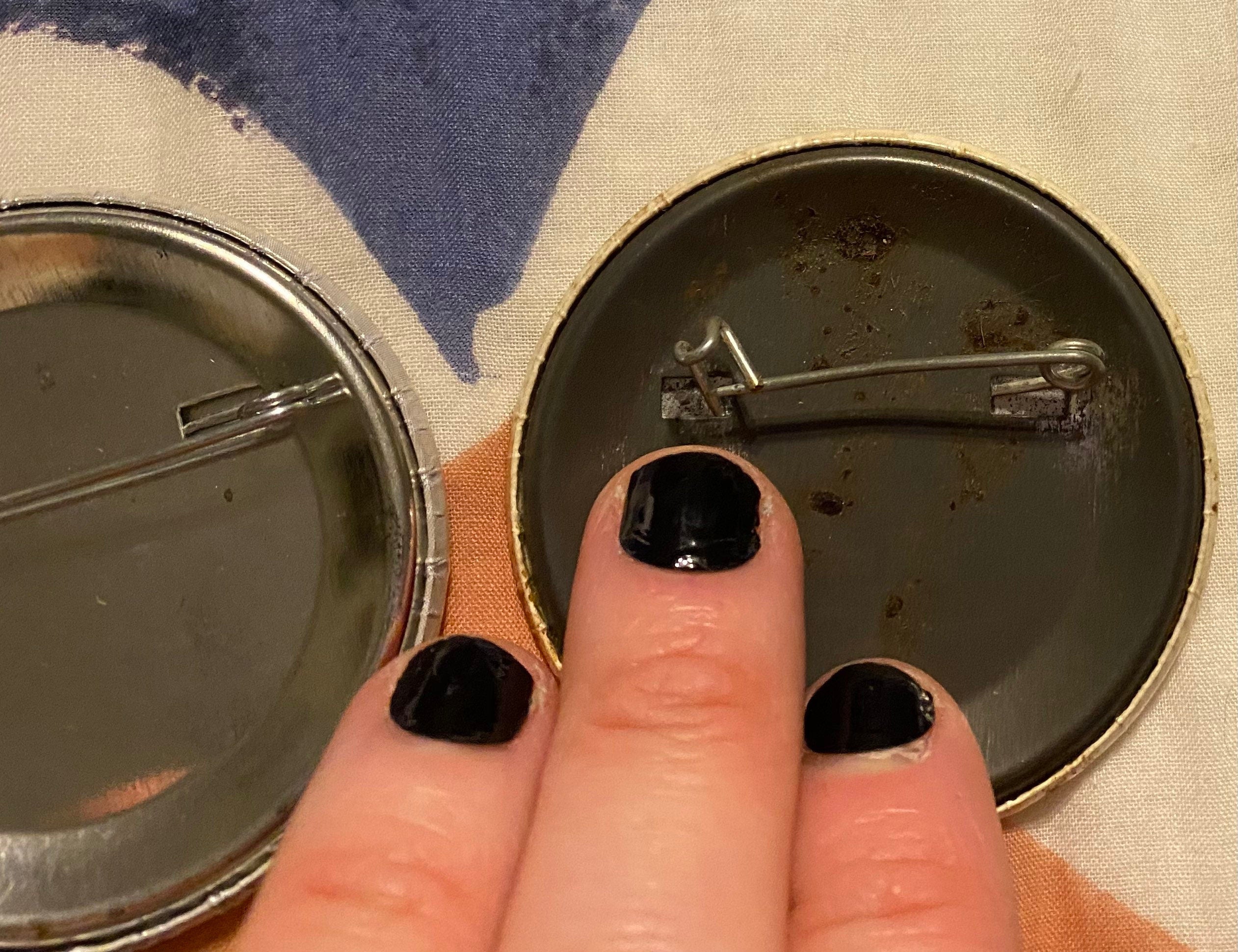 2 Vintage 80s Sandra Boynton Cat Mouse Pins | Shop THRILLING