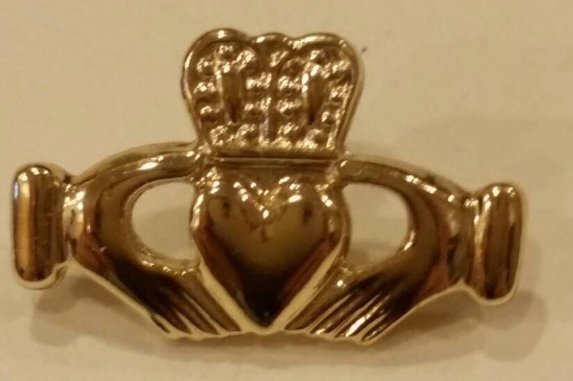 Vintage Oldstock Irish Celtic Claddagh Goldtone Clutch Lapel Pin | Shop ...