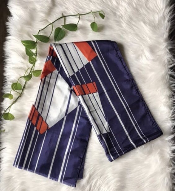 Vintage 80's Geometric Rectangular Scarf | Shop THRILLING
