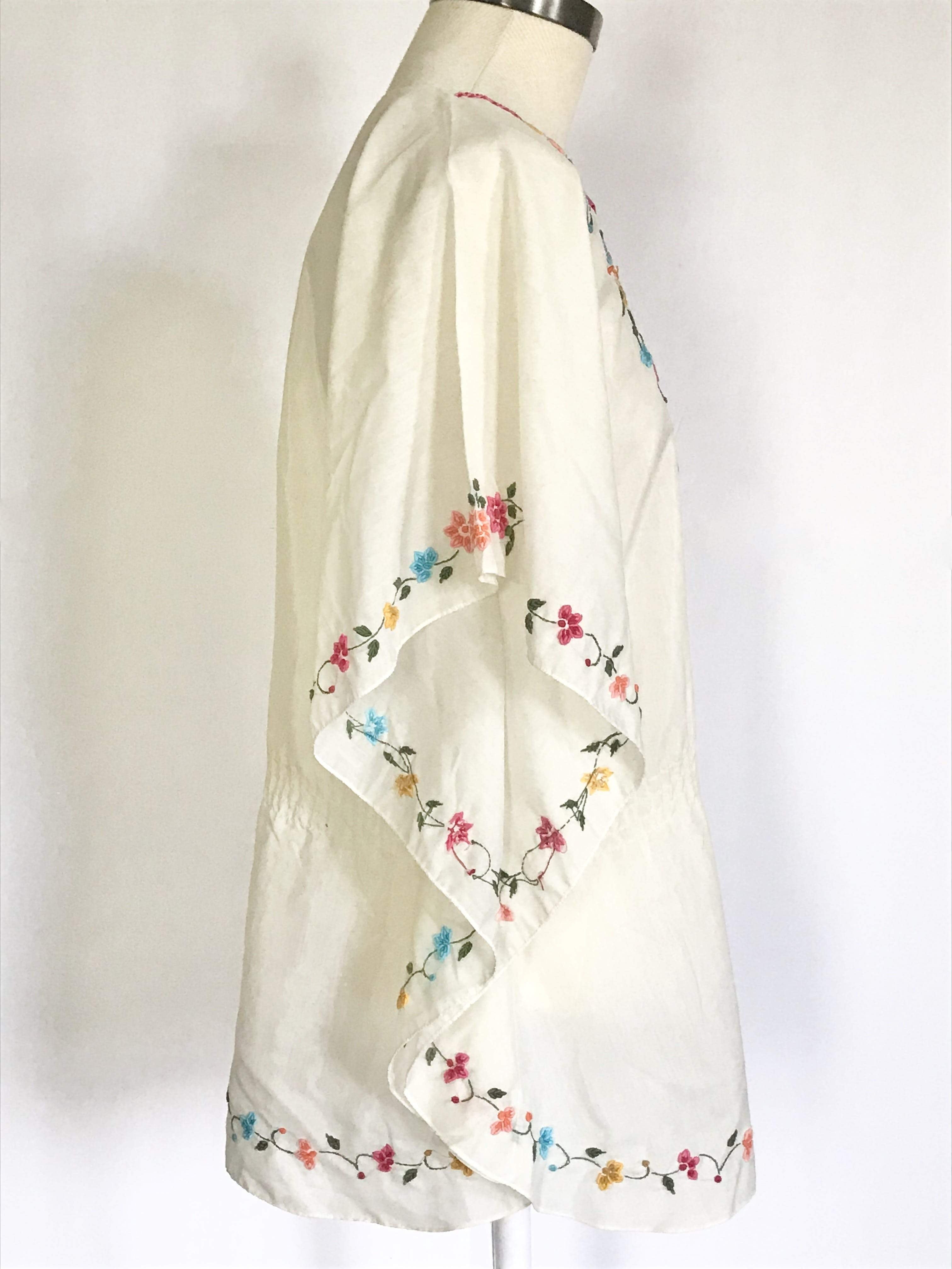 Vintage Mexican Tunic Top with Embroidered Flowers | Shop THRILLING
