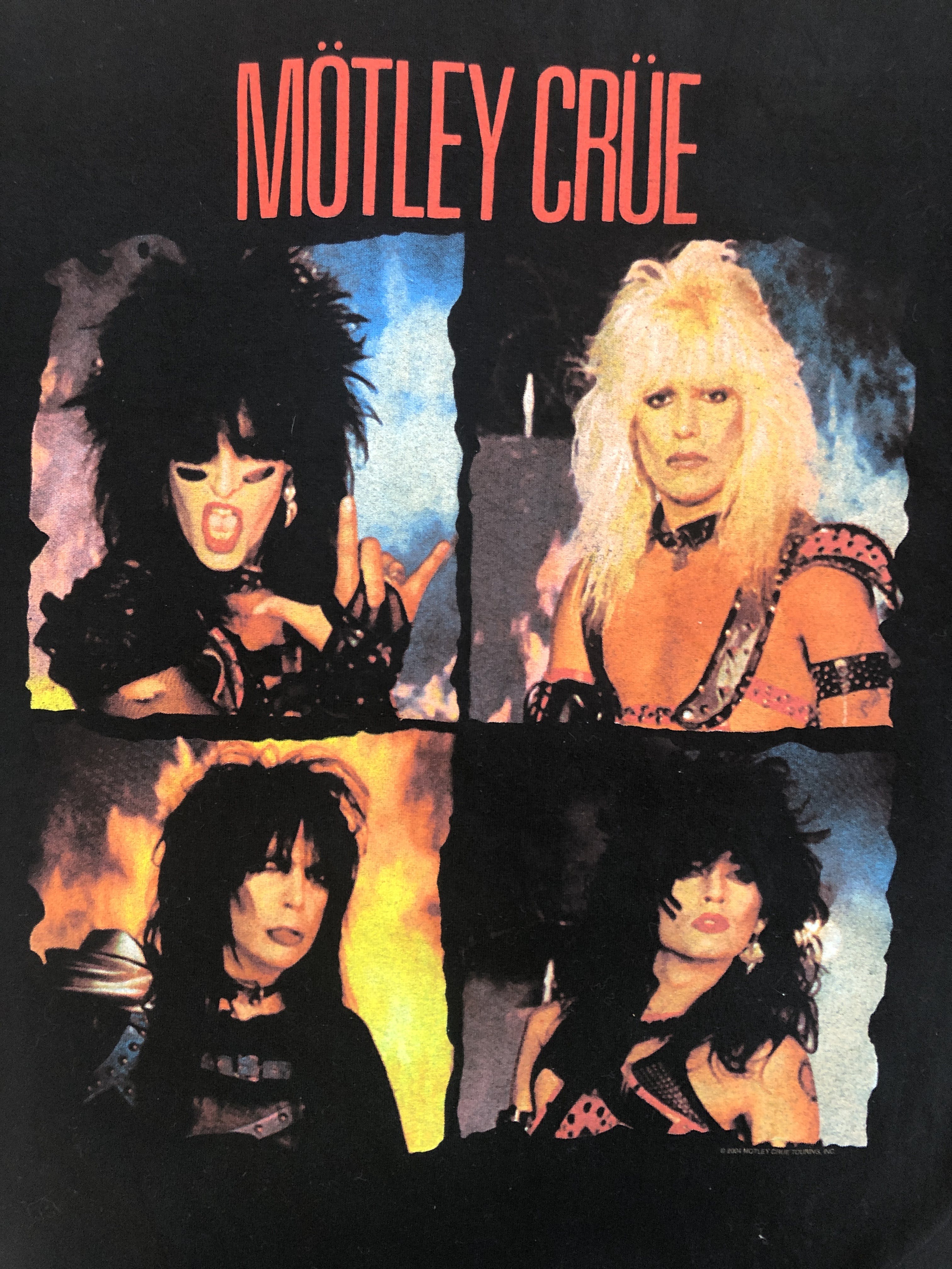 Vintage Mötley Crüe Graphic T-Shirt by Winterland | Shop THRILLING
