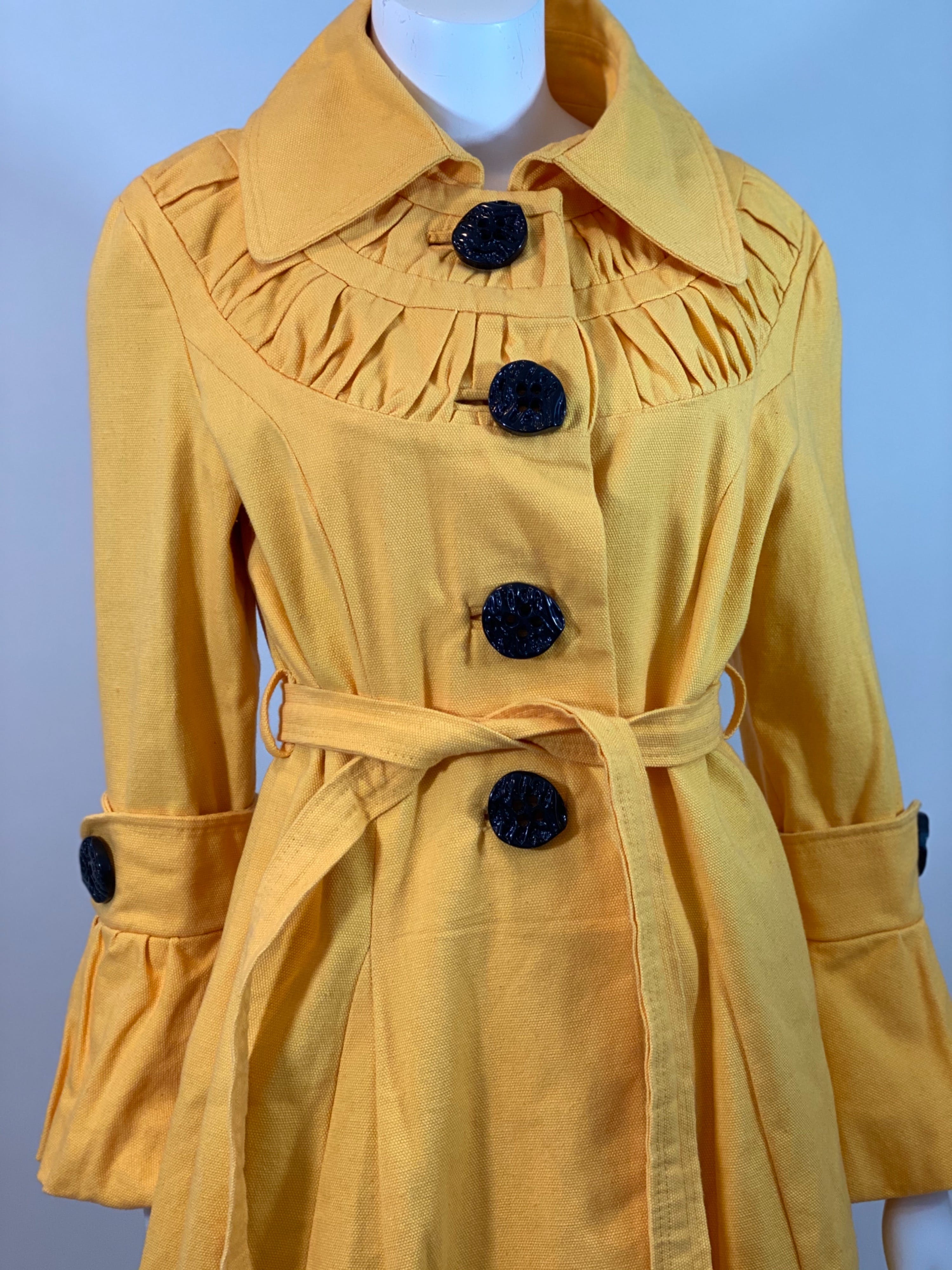 Vintage Bright Yellow Coat by An Ren | Shop THRILLING