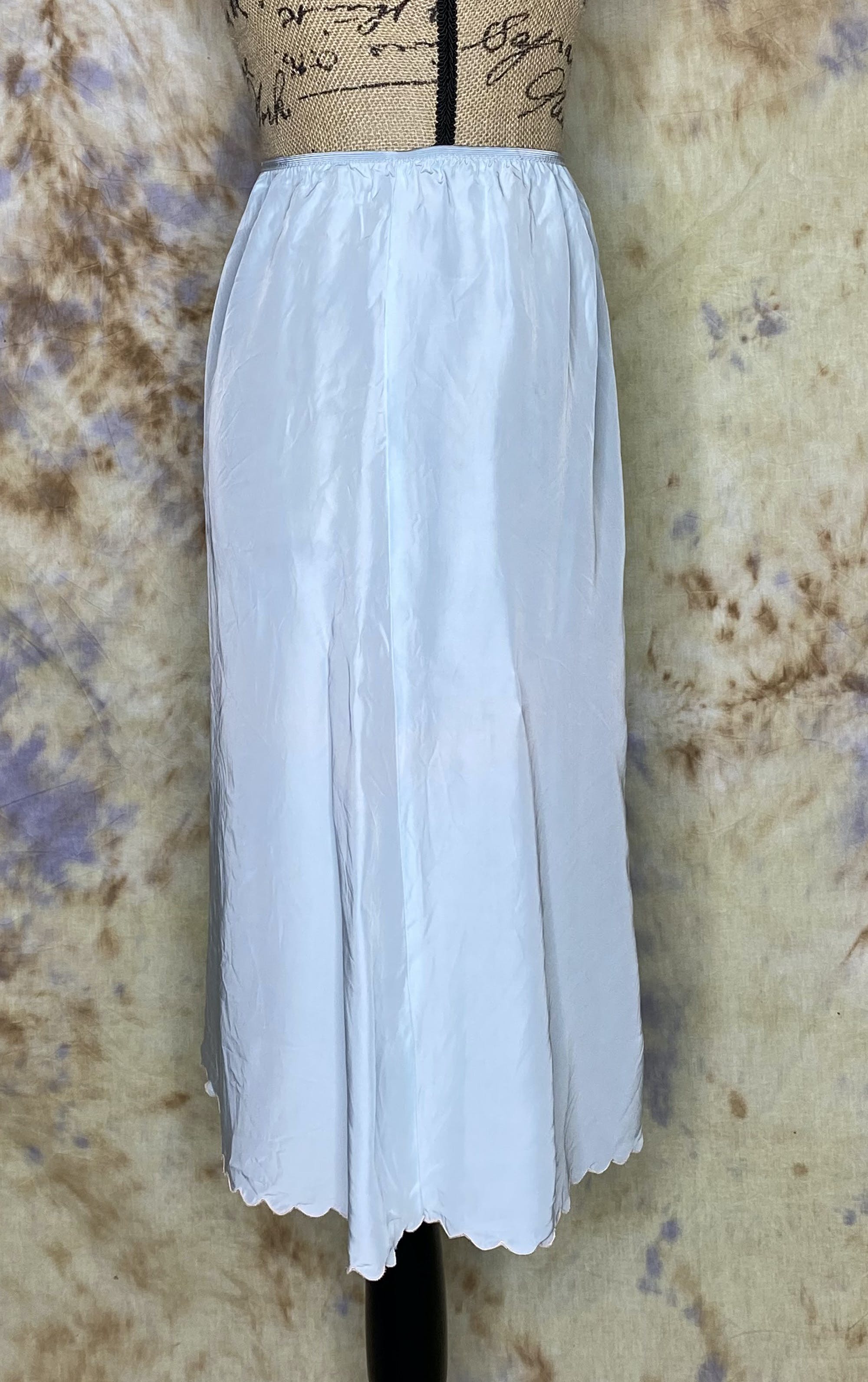 Vintage 50's Pale Blue Half Slip with Satin Applique by Mari Em | Shop ...