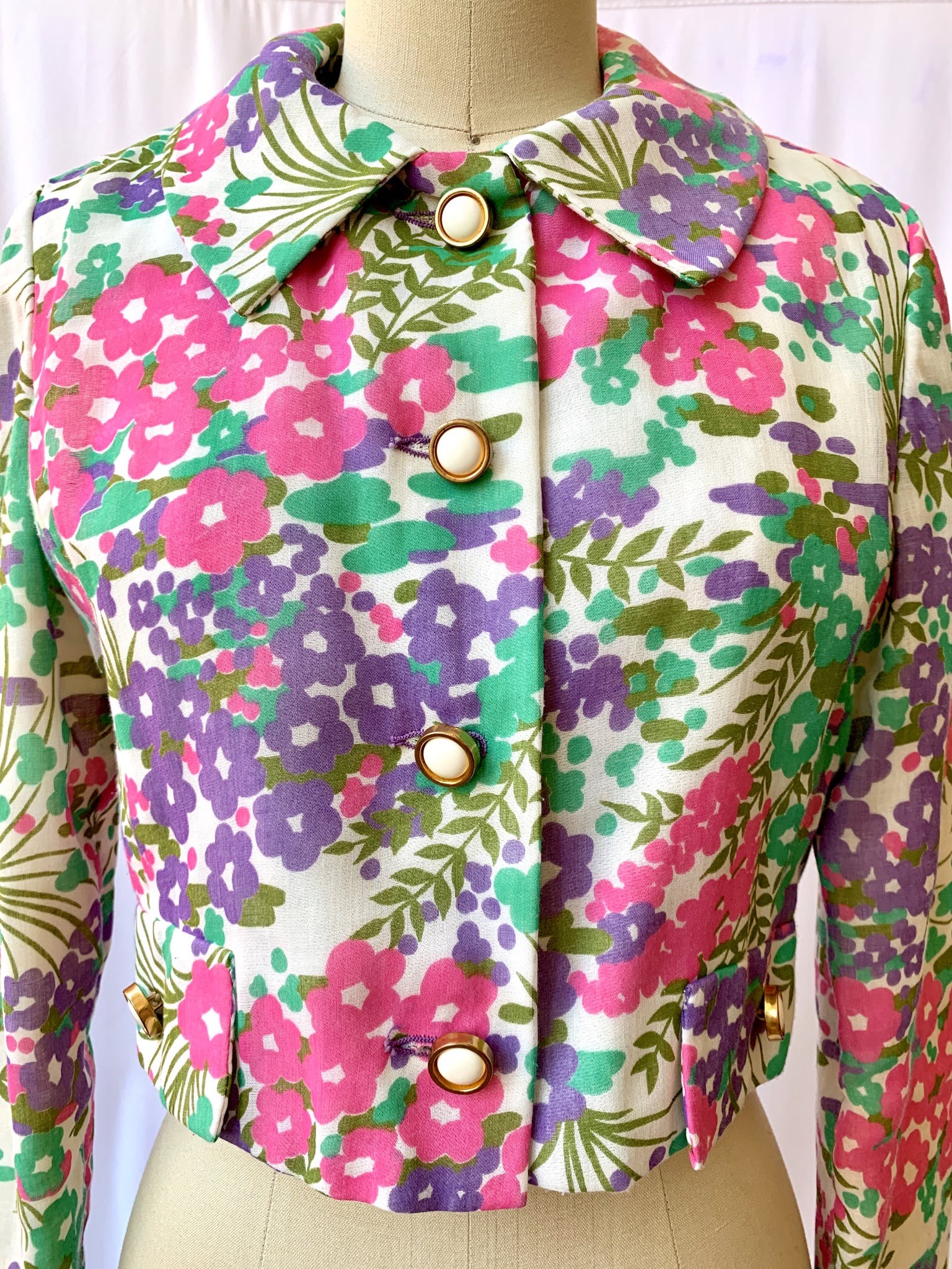 Vintage 60's Floral Cropped Jacket | Shop THRILLING