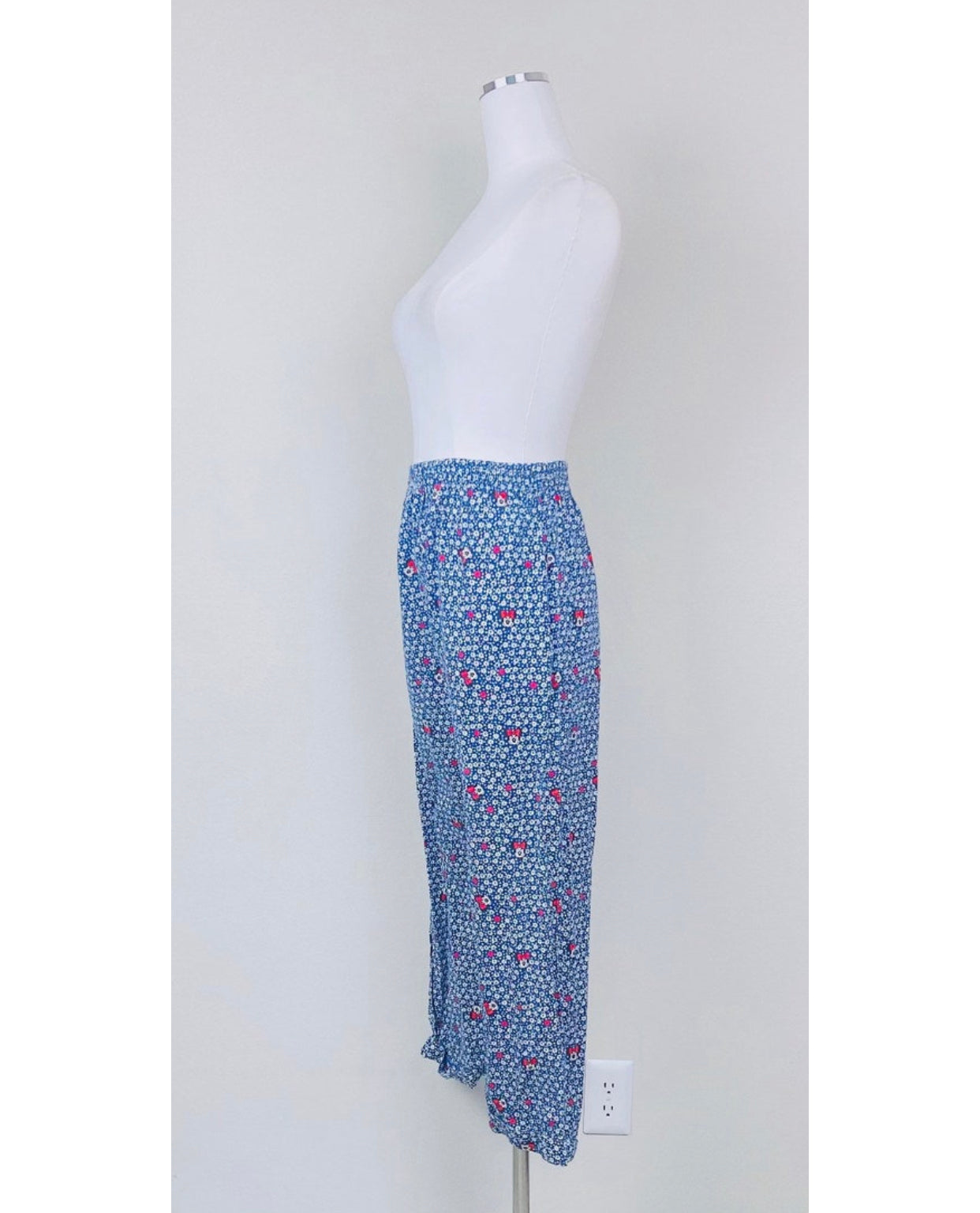 80s/90s 90s Vintage Bue And Red Cotton Minnie Mouse Pants By Disney ...