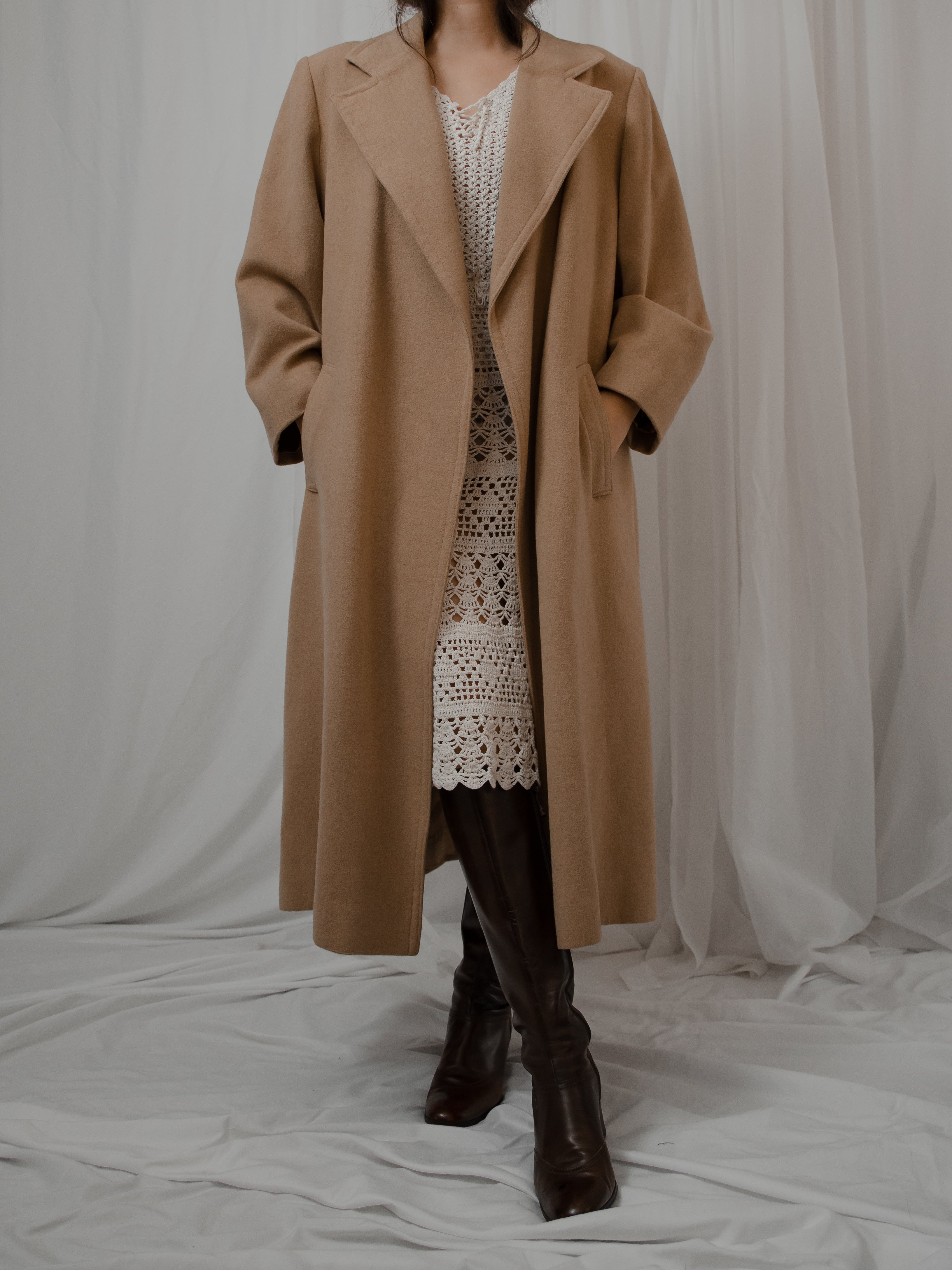 Vintage 80s/90s Camel Hair Duster Coat By Neiman Marcus | Shop THRILLING