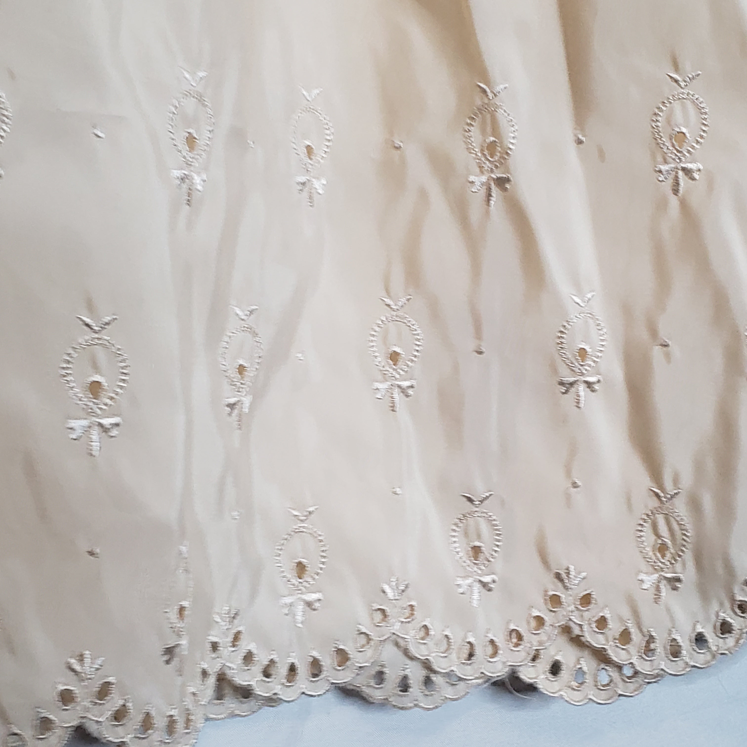 Vintage 60s/70s Tafredda Petti Pearl Half Slip Size Small By Barbizon ...