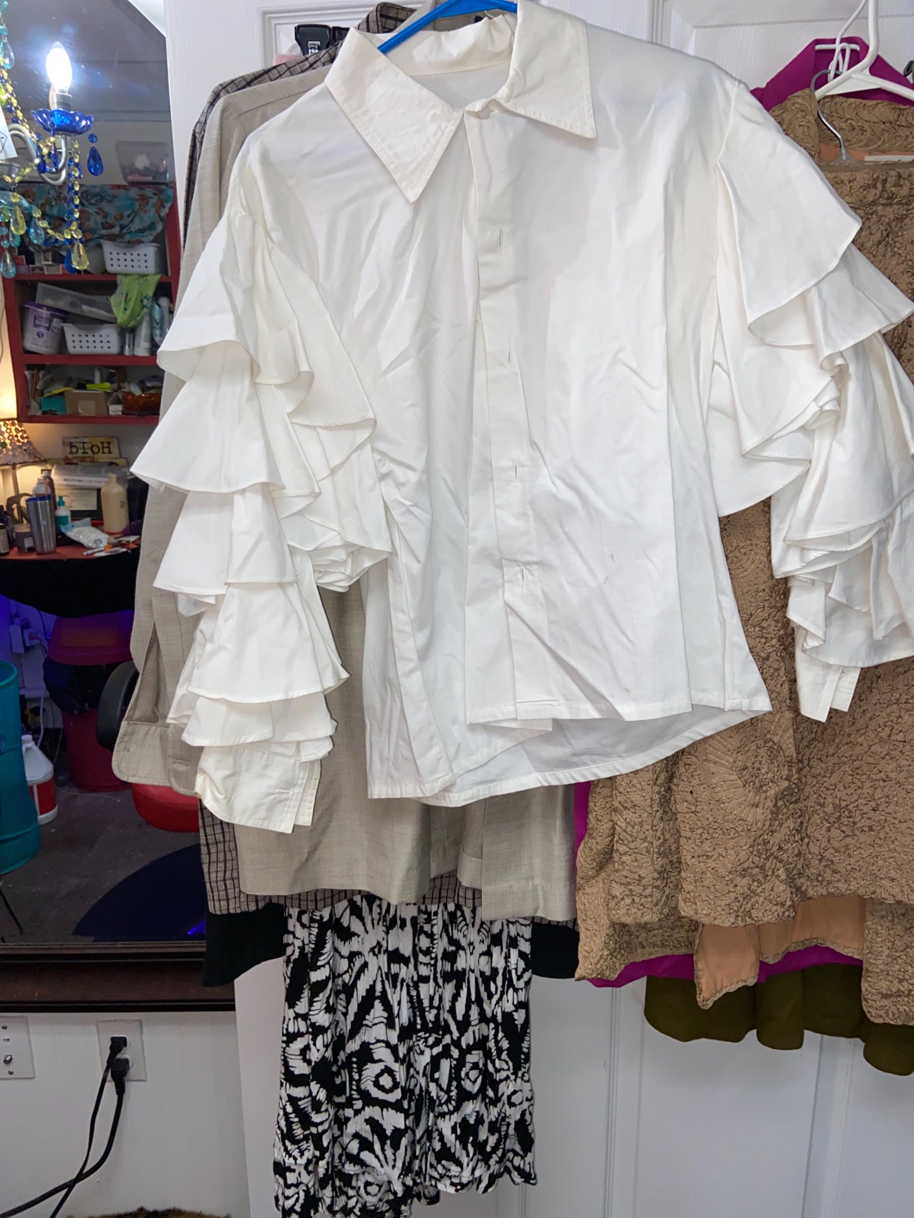 Vintage 60's White Ruffled Sleeve Top | Shop THRILLING