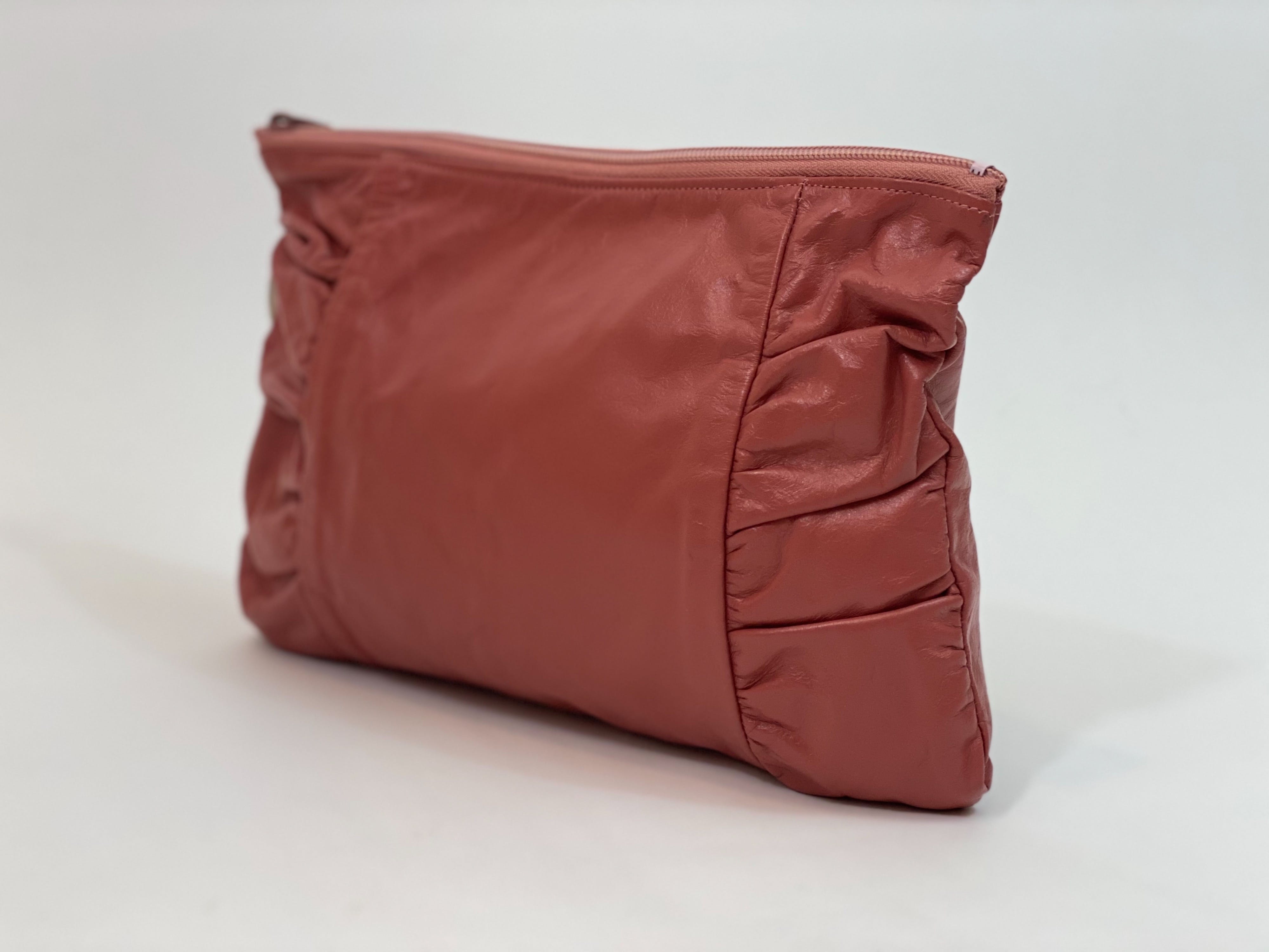 Vintage Mauve Leather Cinched Clutch by Contessa | Shop THRILLING