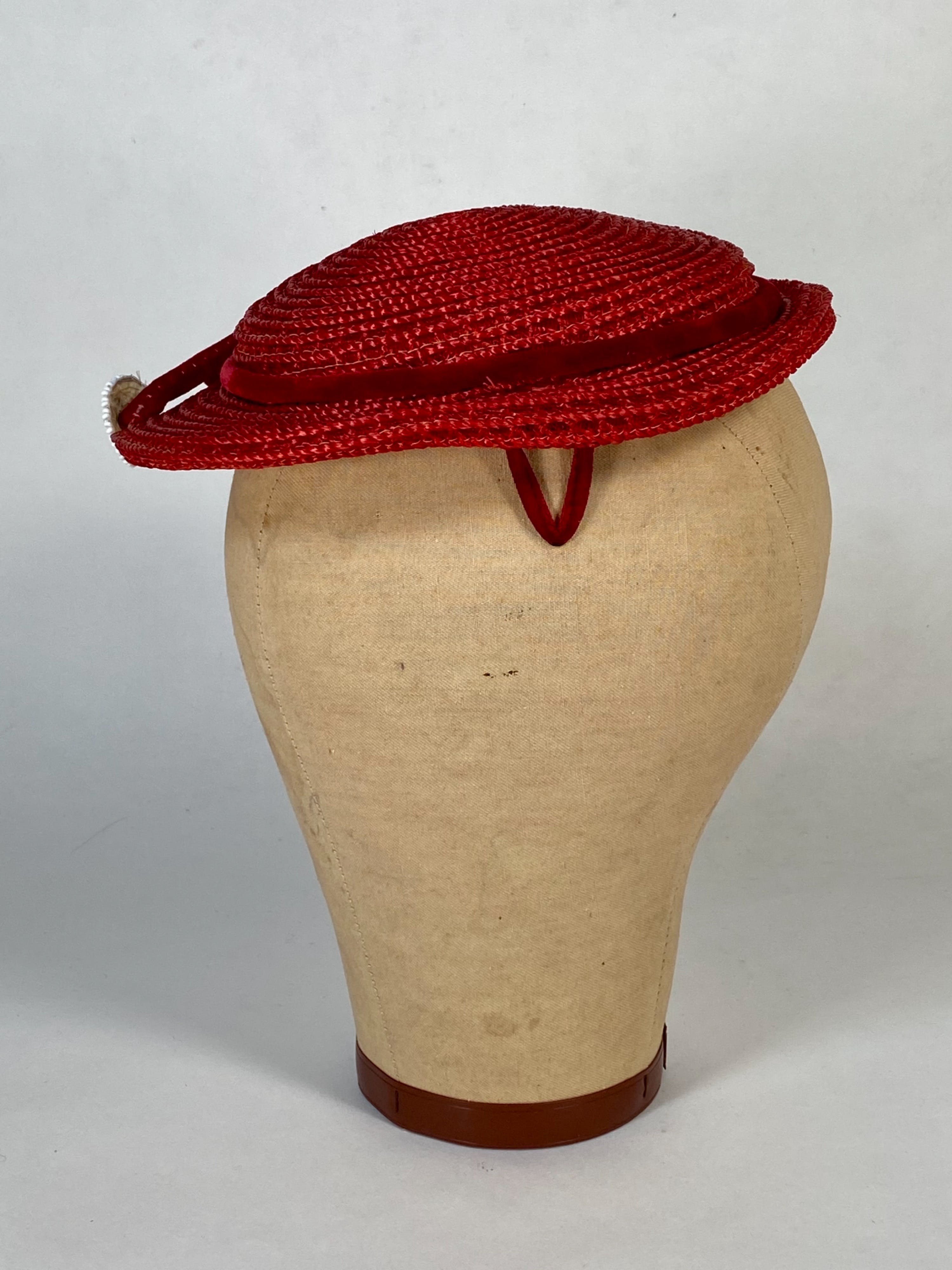 Vintage 30’s Red Straw Hat with Velvet Trim and Bead Bean | Shop THRILLING